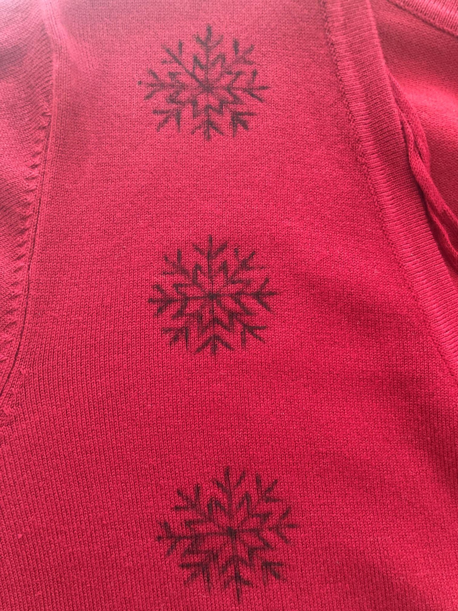 Snowflakes Embroidery on Sweater : 5 Steps (with Pictures) - Instructables