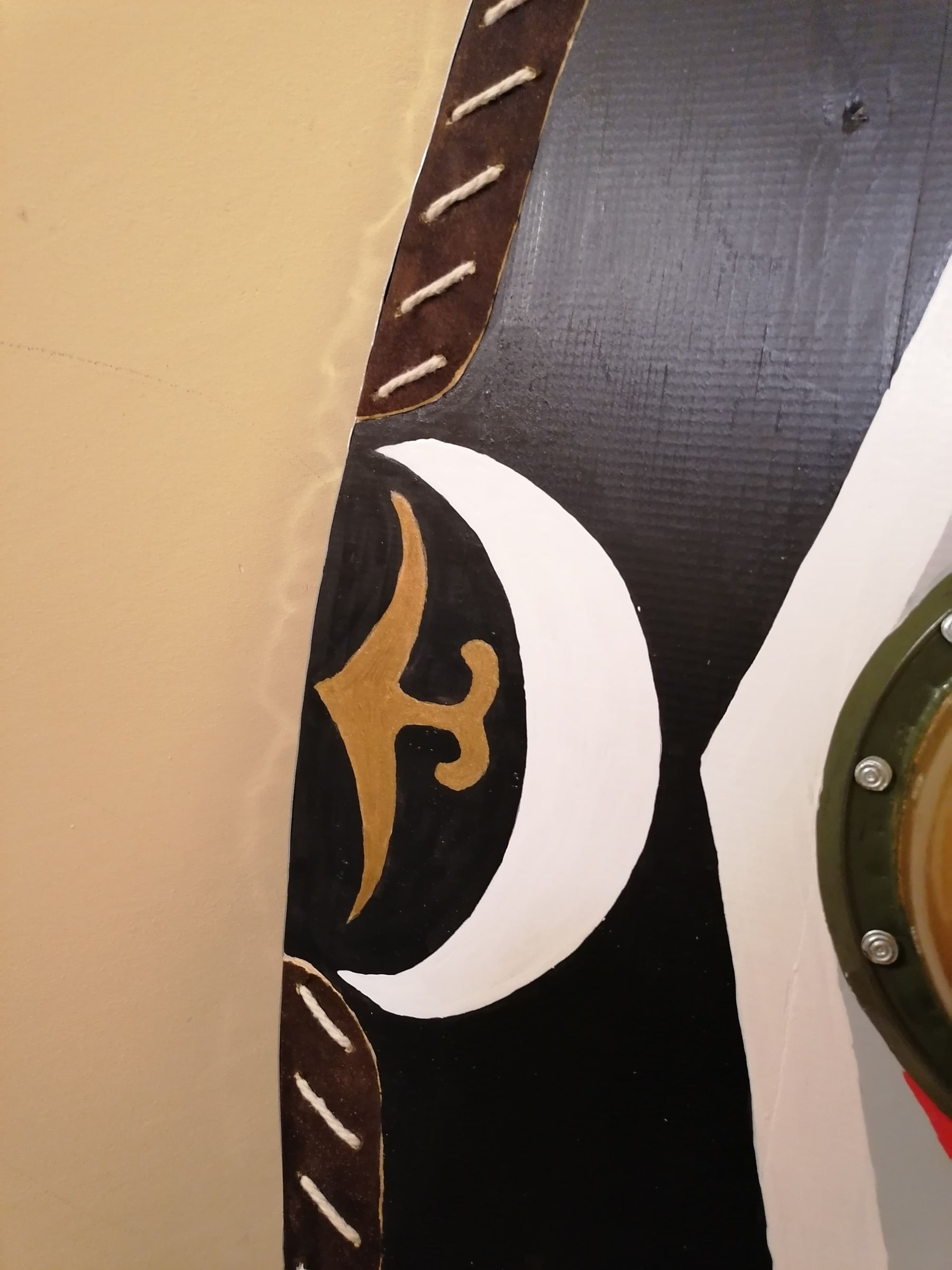 European Shield. Dacian Shield.How to Make a Wooden Shield Easily? : 6 ...