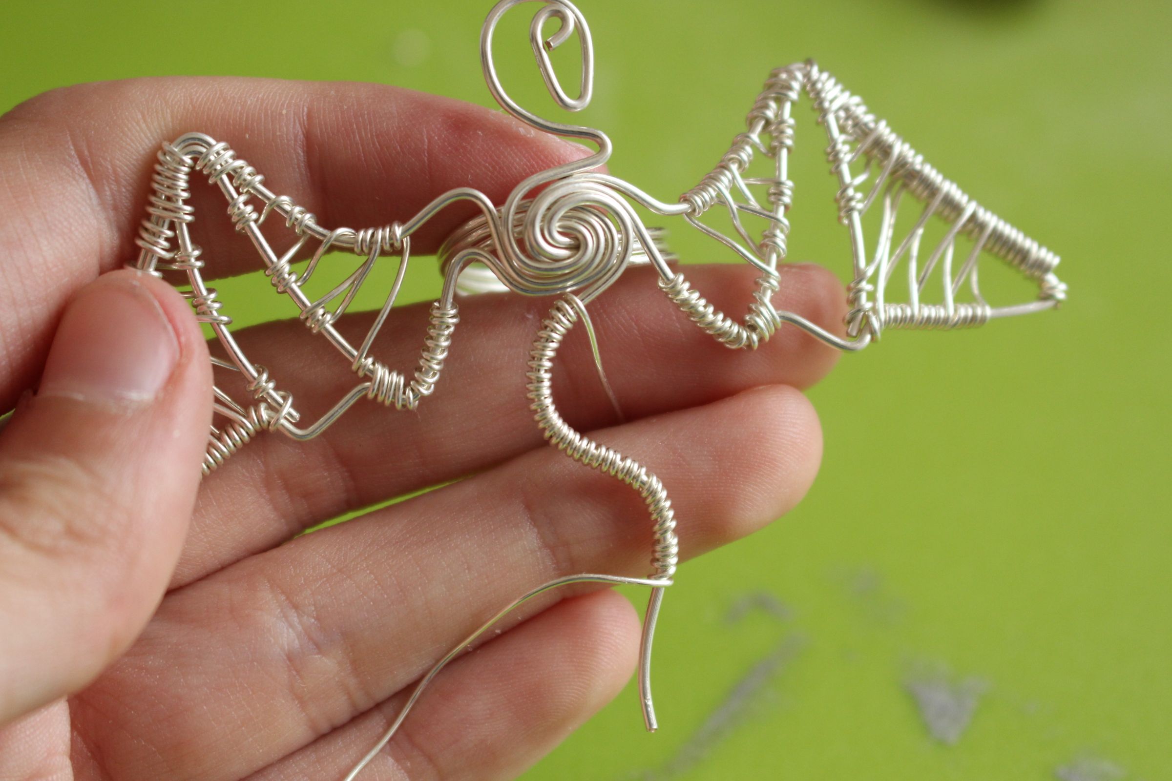 Wirework Dragon Ring : 15 Steps (with Pictures) - Instructables