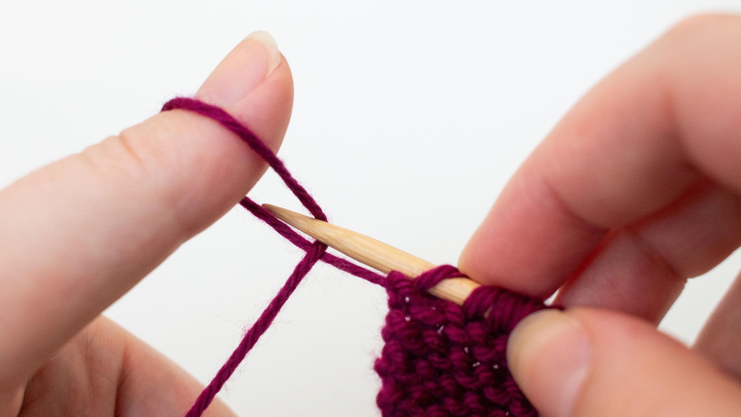 Backward Loop Cast on Knitting Tutorial : 5 Steps (with Pictures ...