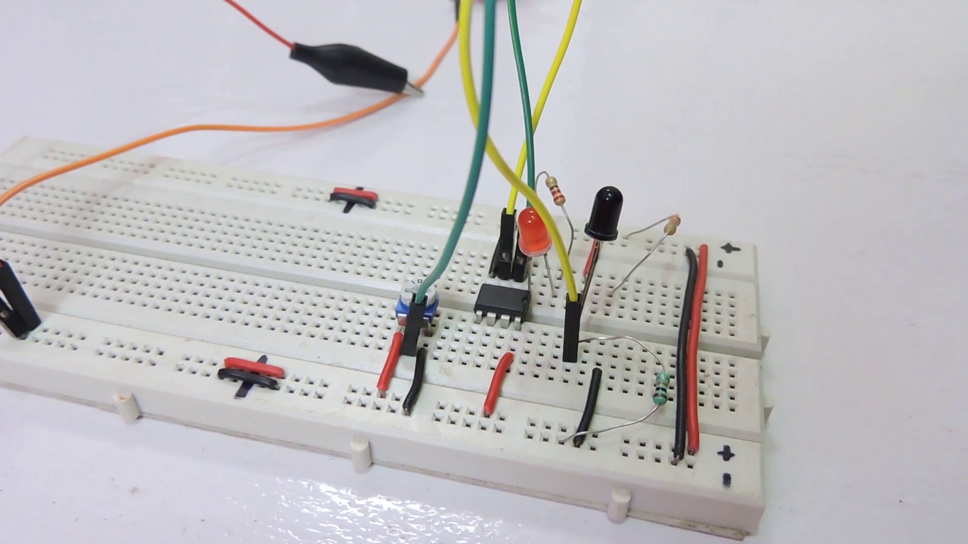 IR Based Line Following Robot From Scratch [No Microcontroller] : 15 ...