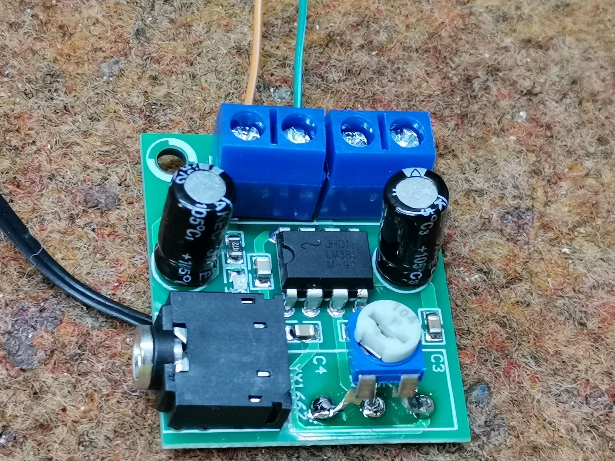 Simple Sensitive 3 Transistors BFO Metal Detector : 4 Steps - Instructables