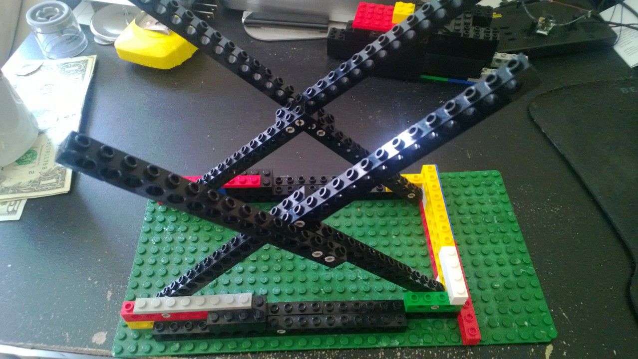 Micro Lego Trebuchet