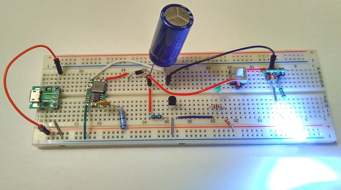 Micro-usb 30F Supercapacitor Flashlight : 4 Steps (with Pictures) - Instructables