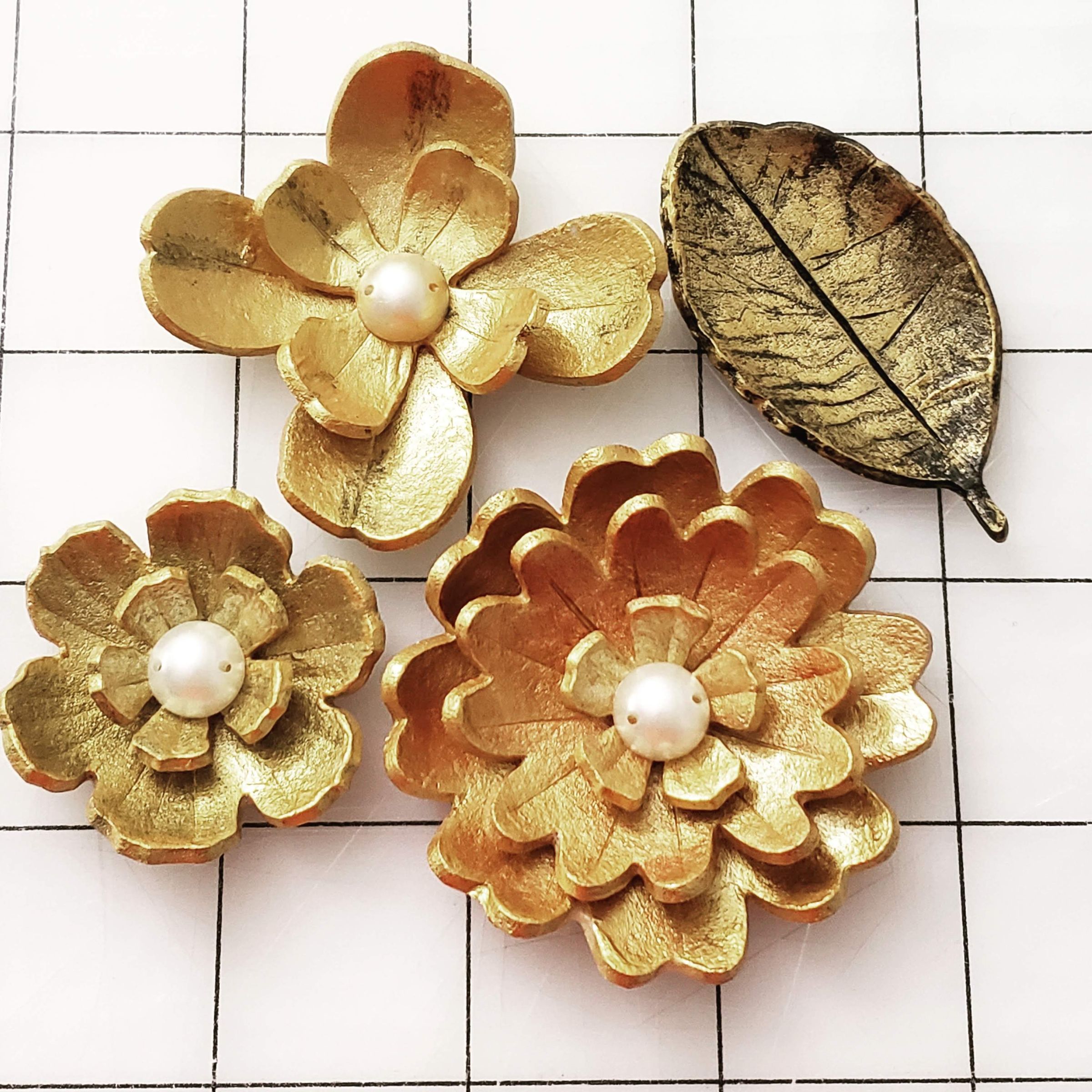 Easy EVA Foam Flowers : 9 Steps (with Pictures) - Instructables