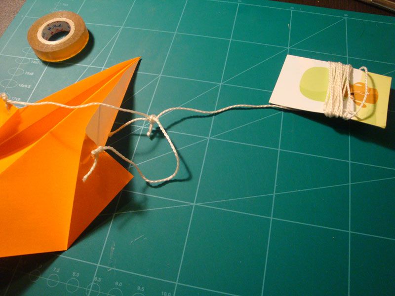 Devil's Kite (Super Easy Paper Kite That Really Flies!) : 9 Steps (with ...