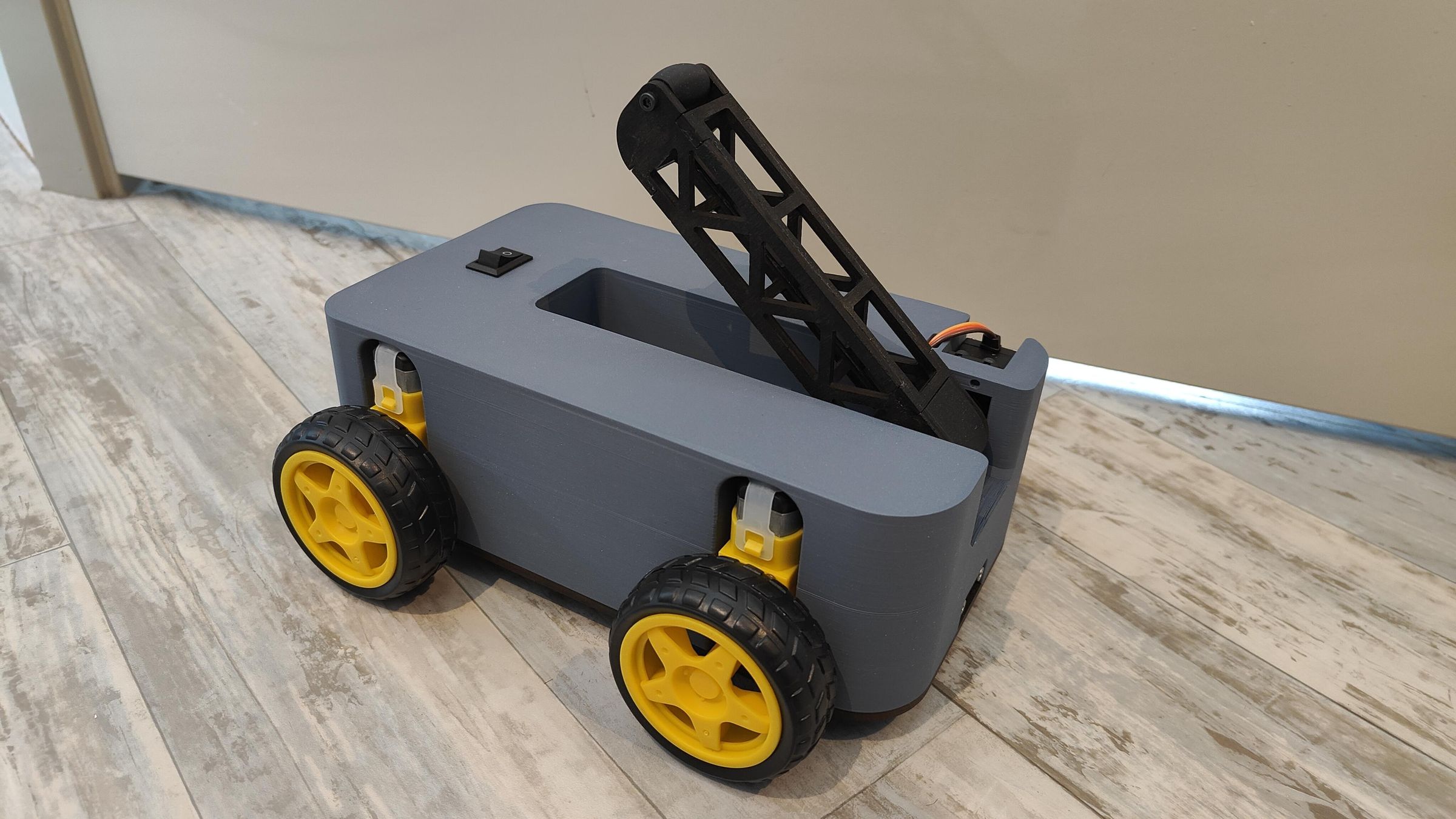 Door Close Bot : 5 Steps - Instructables