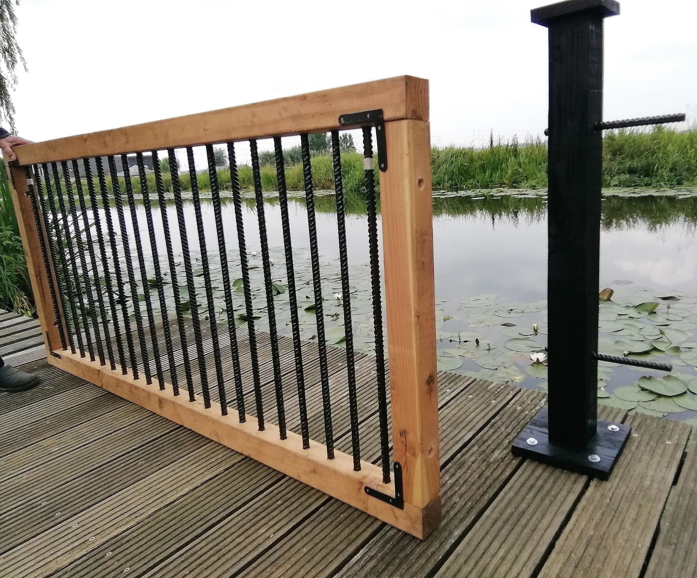 Fence Made From Rebar and Douglas Fir Wood : 23 Steps (with Pictures ...