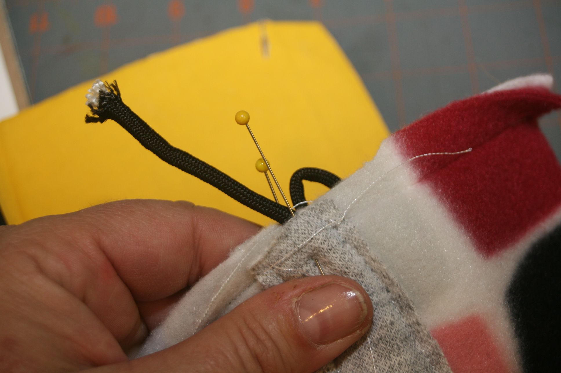 BEANIE BAG! the Hat That Transforms Into a Bag!! : 12 Steps (with ...