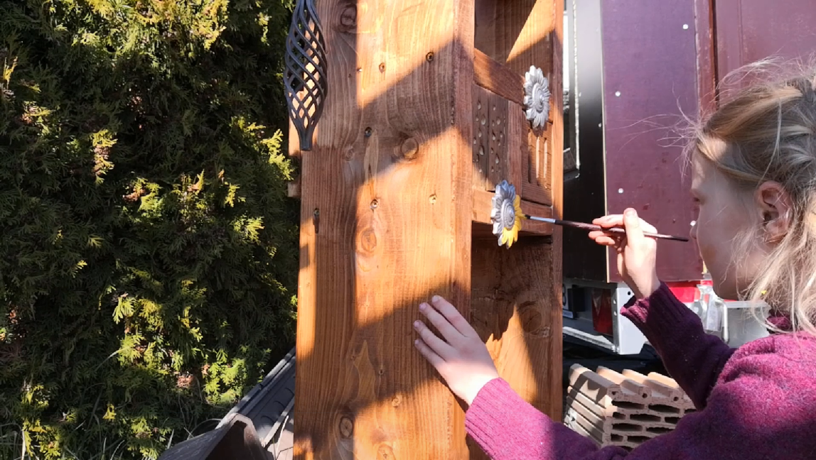 Bug House Build + a Timelapse Video : 5 Steps (with Pictures ...