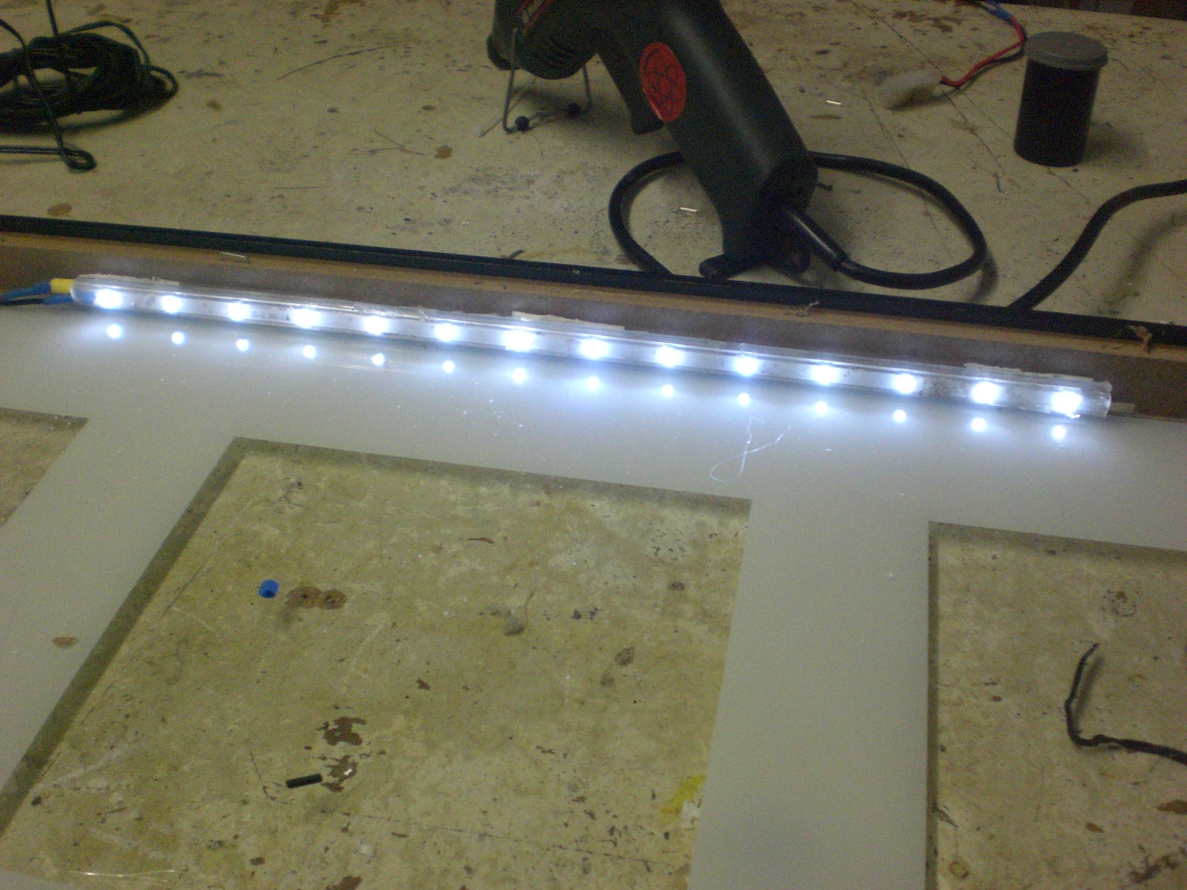 LED-Lighted Picture Frame : 10 Steps - Instructables
