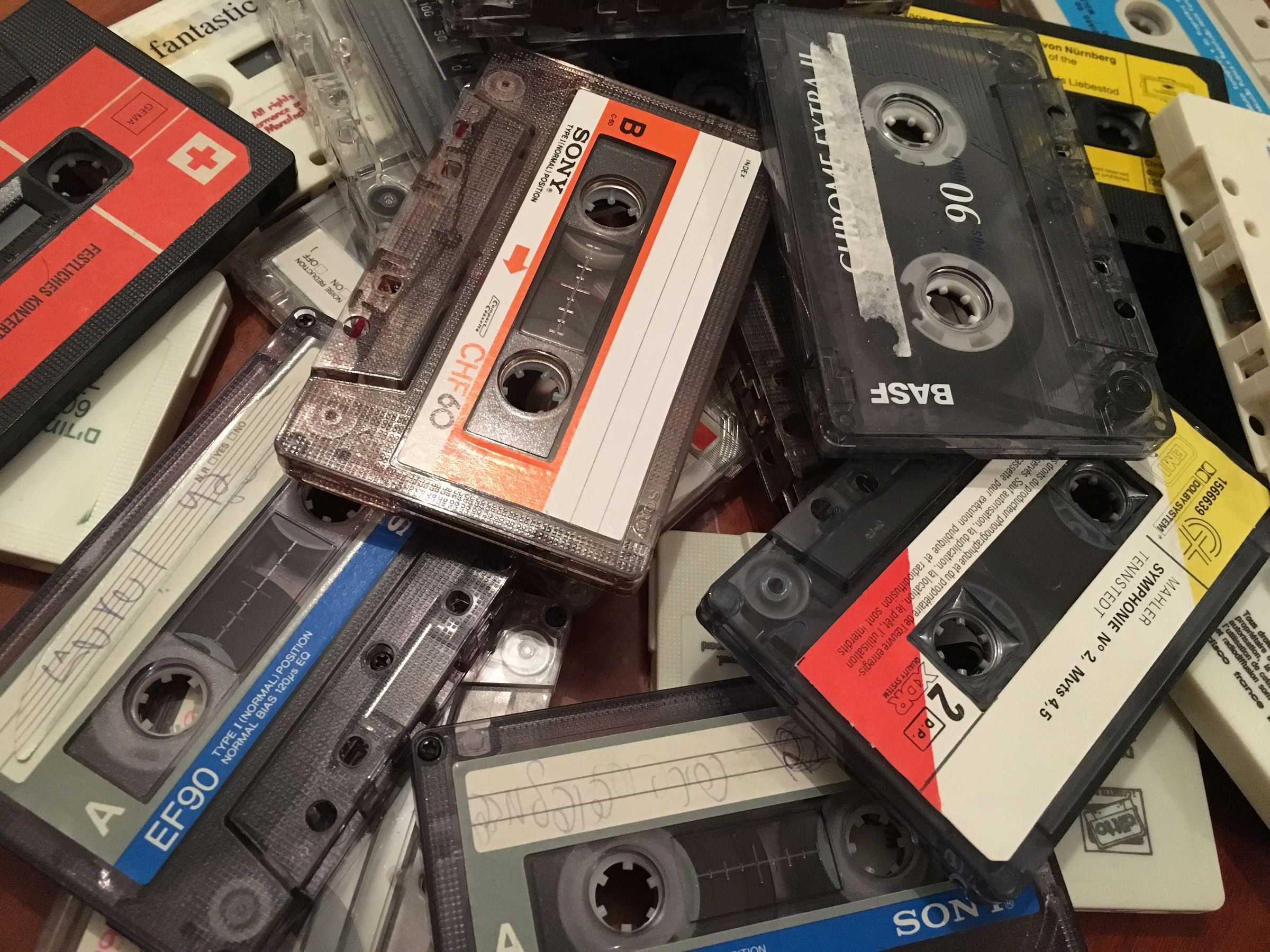Retro Cassette Box : 6 Steps (with Pictures) - Instructables