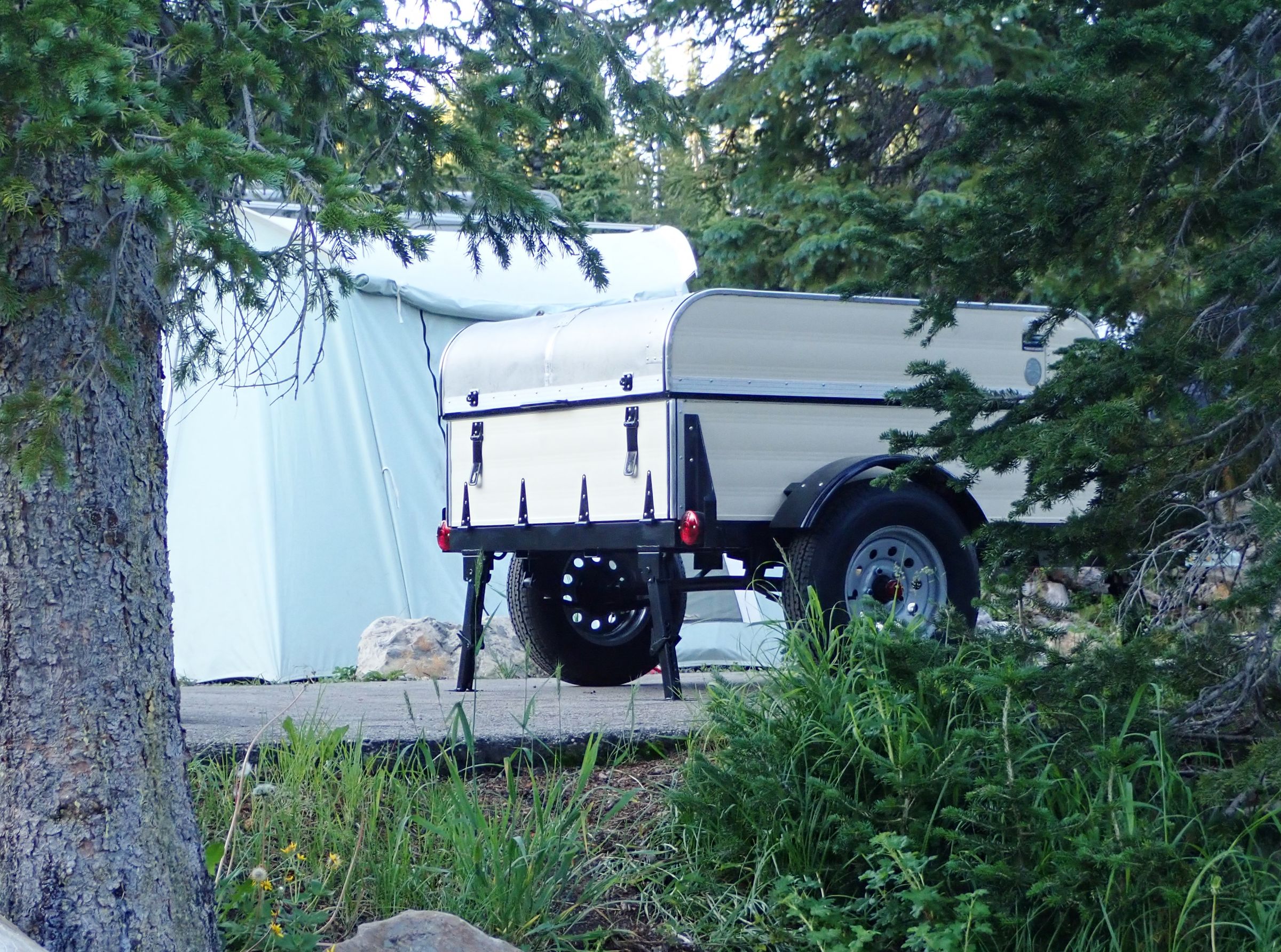 Retro-Style Camping Gear Trailer : 8 Steps (with Pictures) - Instructables
