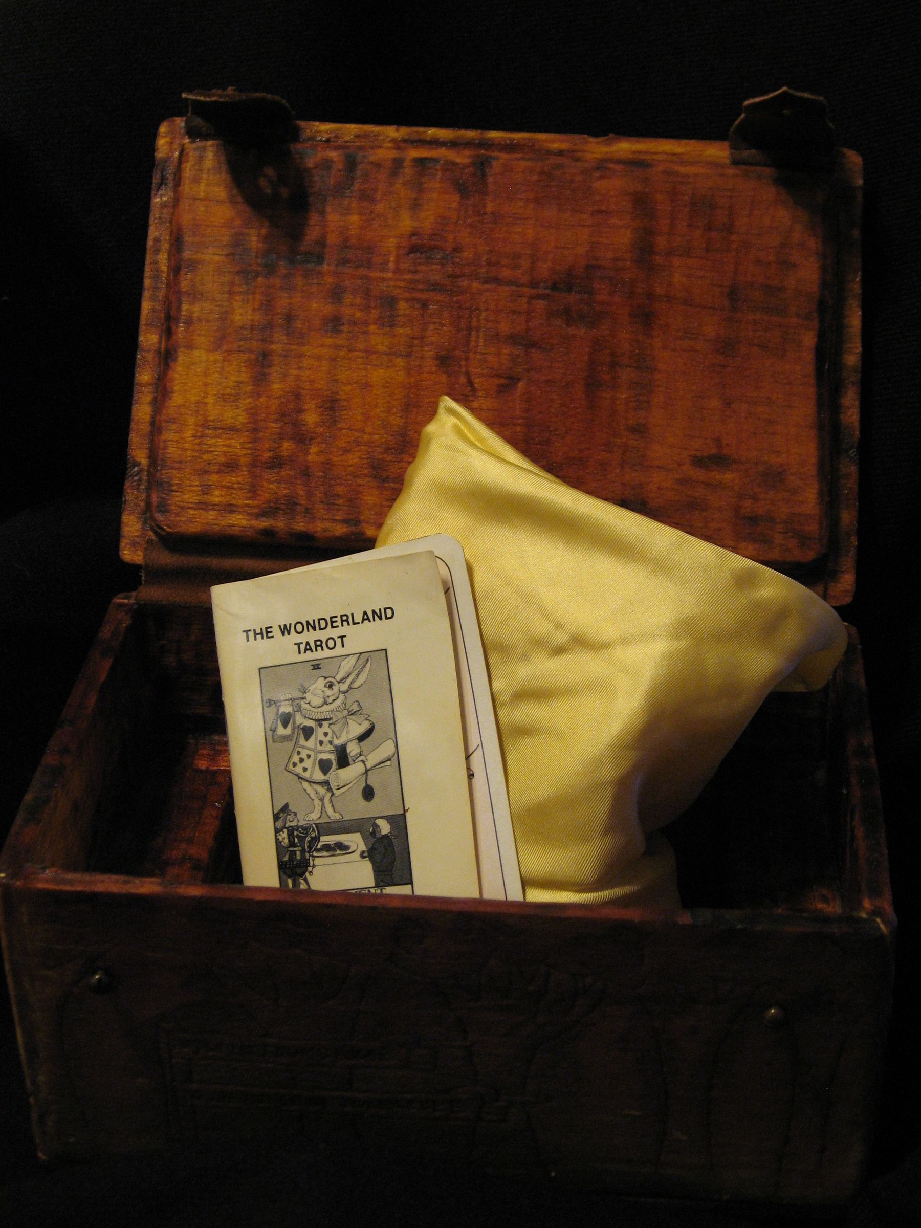 Balsa Box for Two Card Decks - Instructables