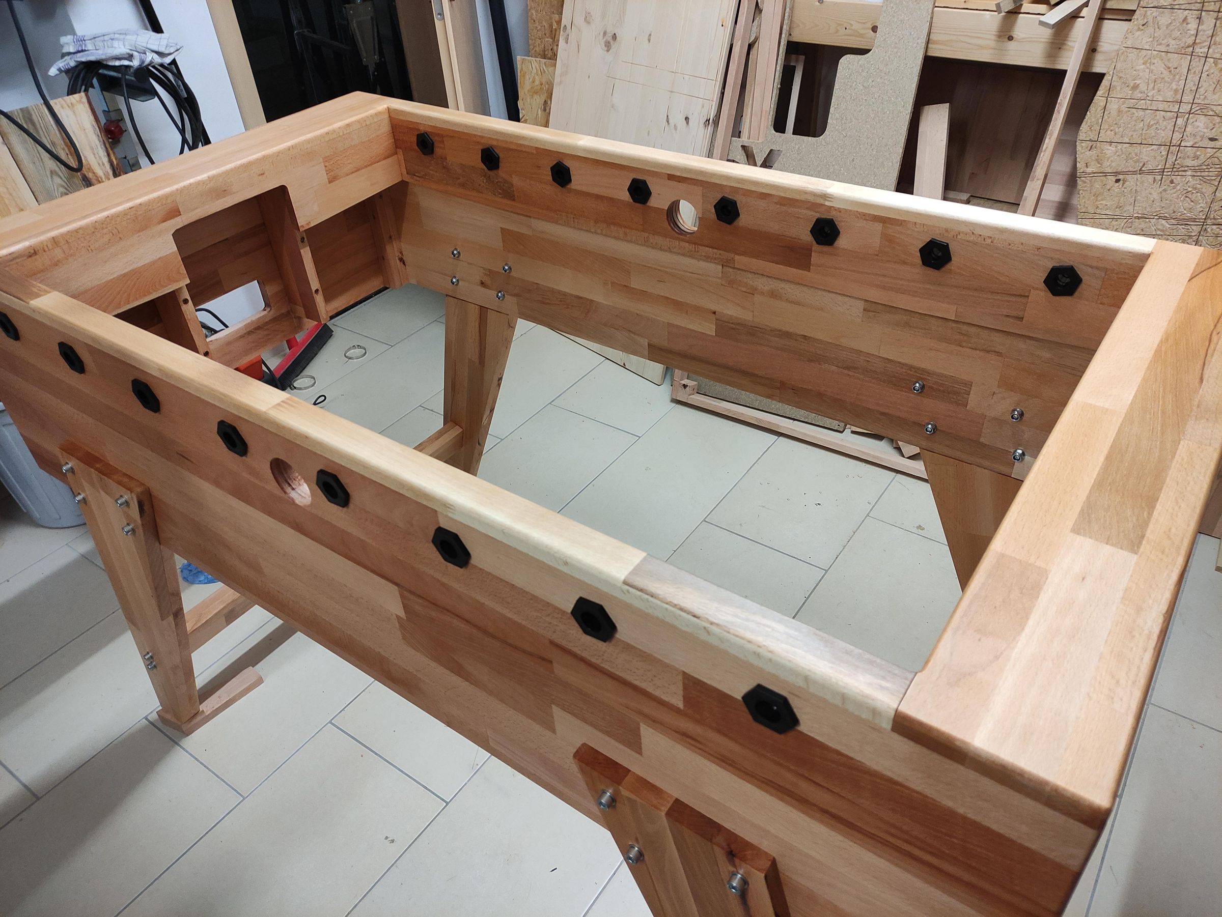 Table Football : 18 Steps (with Pictures) - Instructables