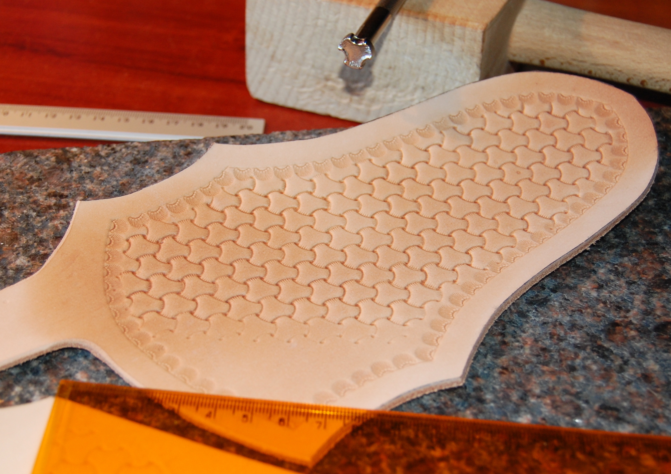 Universal Leather Knife Sheath : 17 Steps (with Pictures) - Instructables