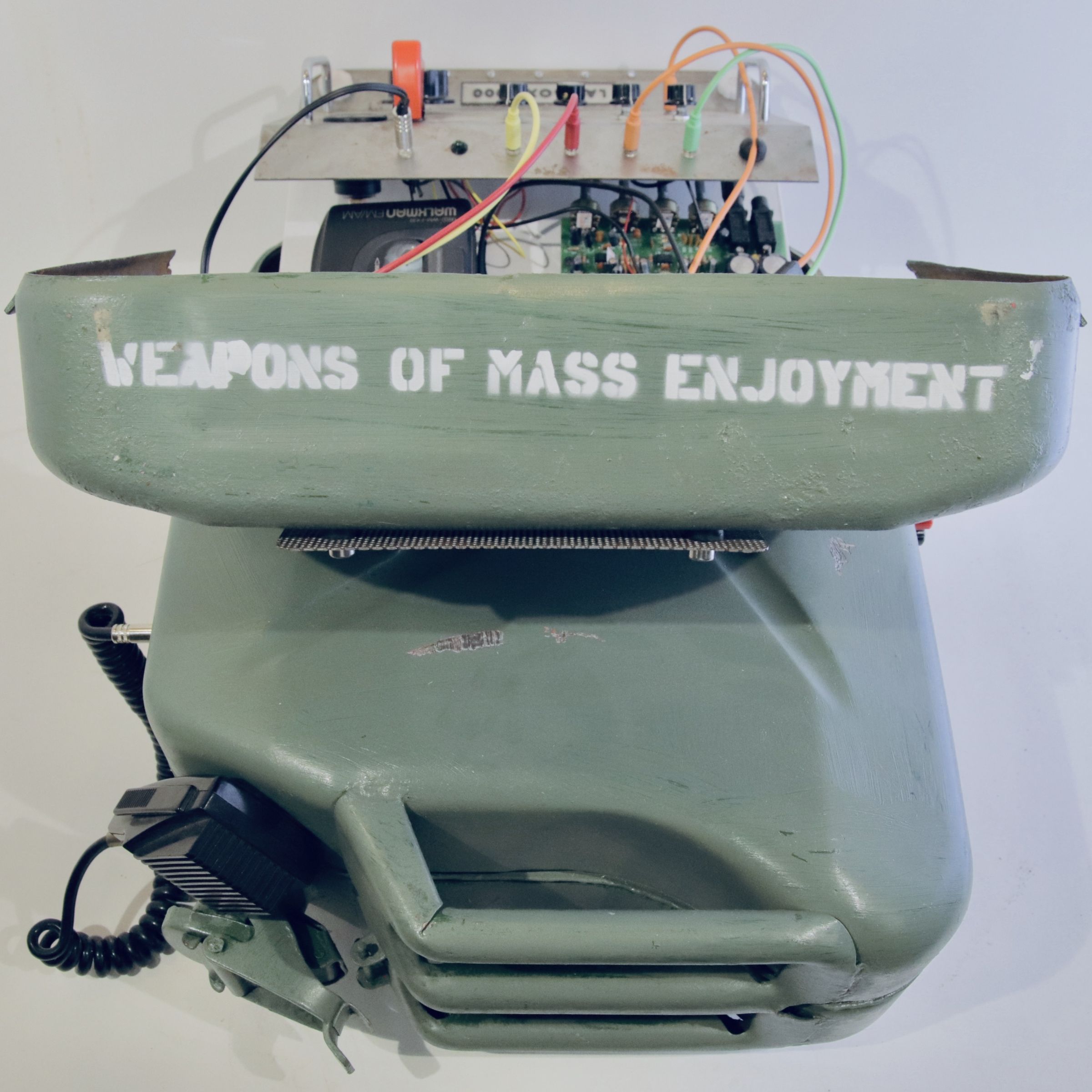 The Portable Laff Box : 13 Steps (with Pictures) - Instructables