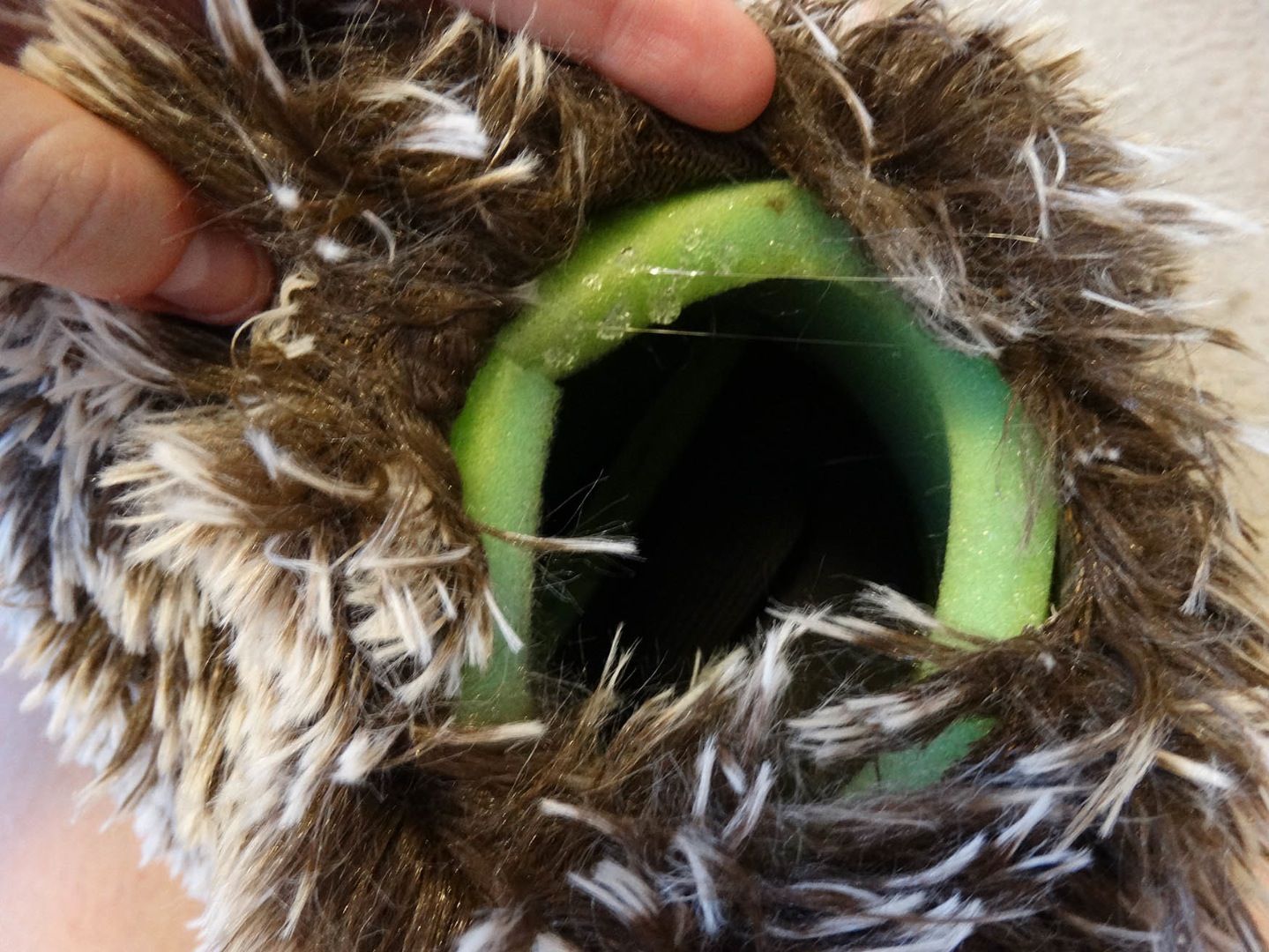 Dark Crystal Fizzgig Inspired Puppet : 11 Steps (with Pictures ...