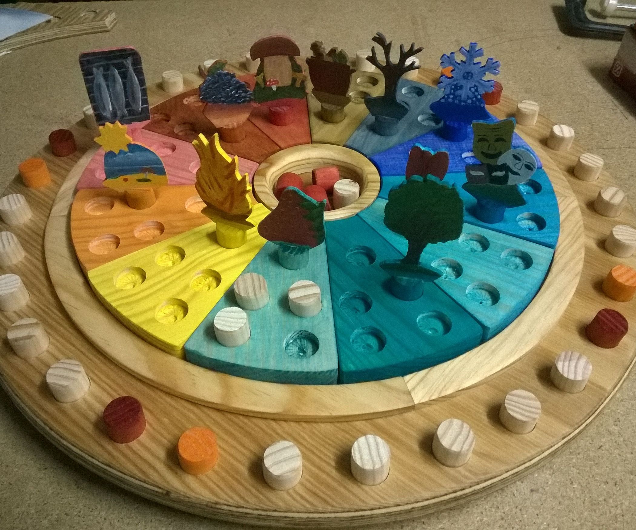 Wooden Interactive Calendar : 14 Steps (with Pictures) - Instructables