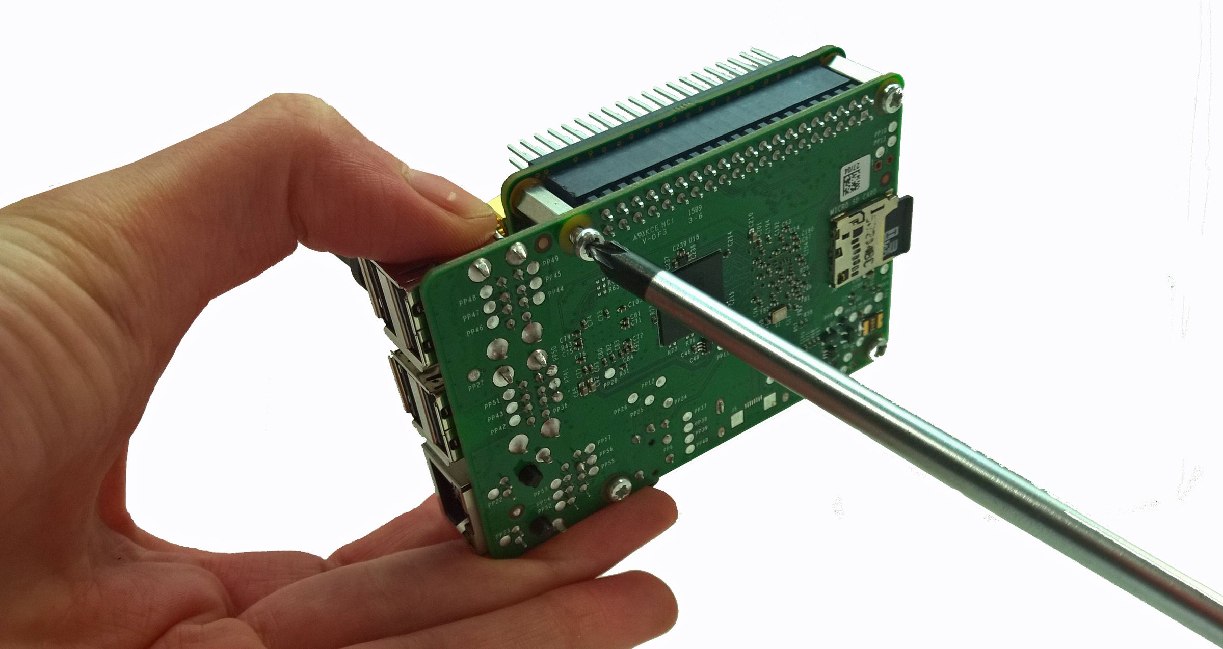 Add 3G to the Raspberry Pi: PiloT Assembly : 9 Steps - Instructables