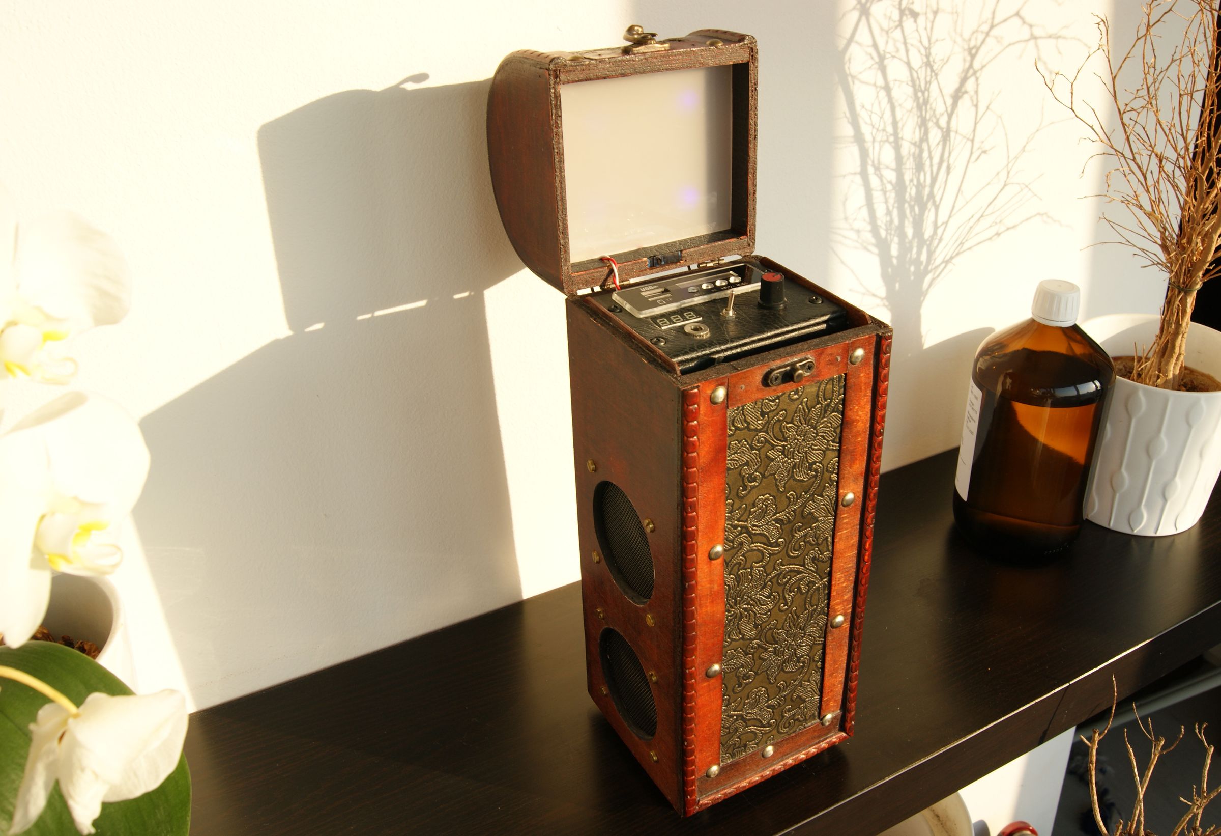Steampunk Wine-Boom-Box : 9 Steps (with Pictures) - Instructables