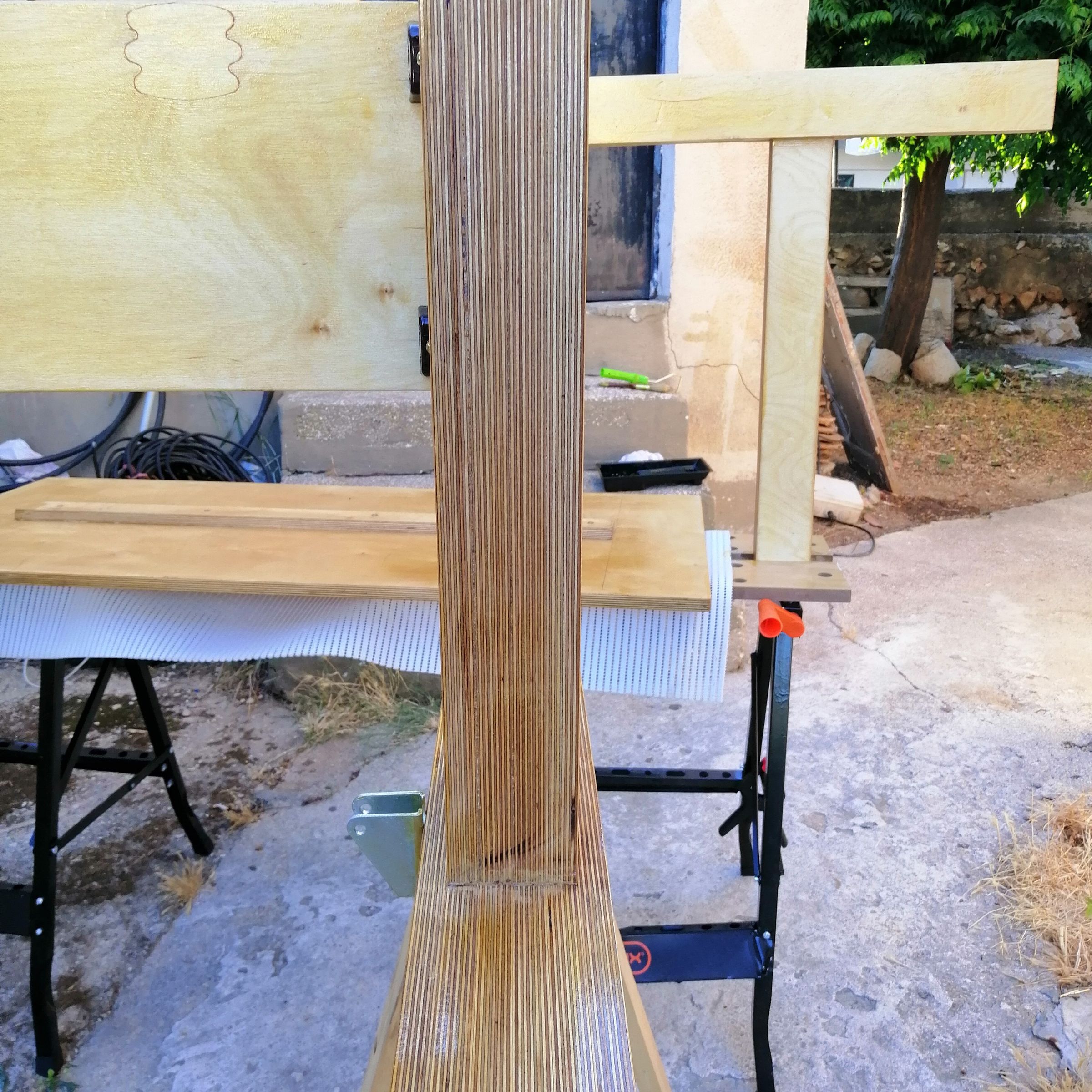 DIY Standing Desk : 8 Steps - Instructables
