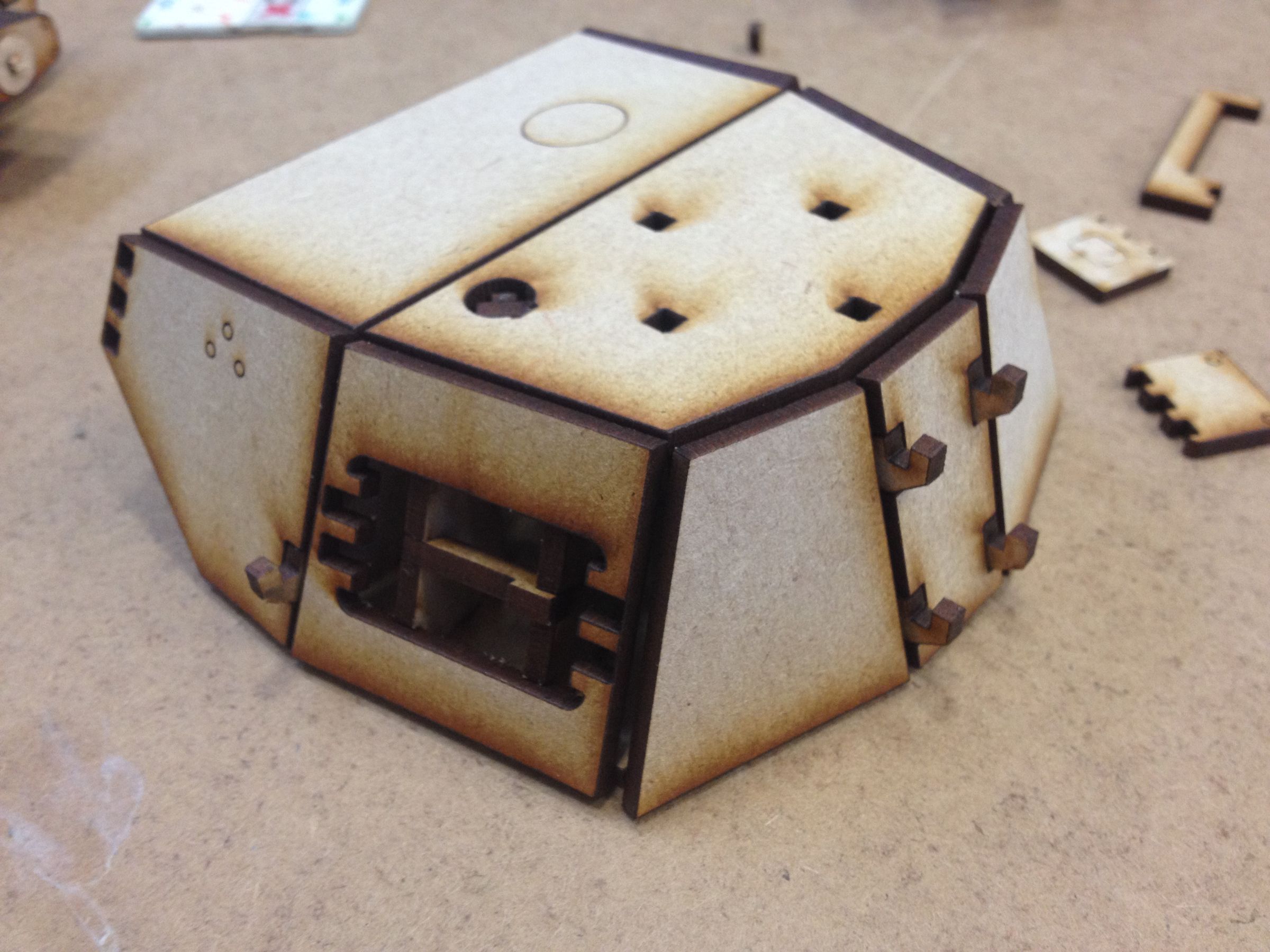Carter's Lasercut Tank - Panzer IV G/H (motorized) : 10 Steps (with ...