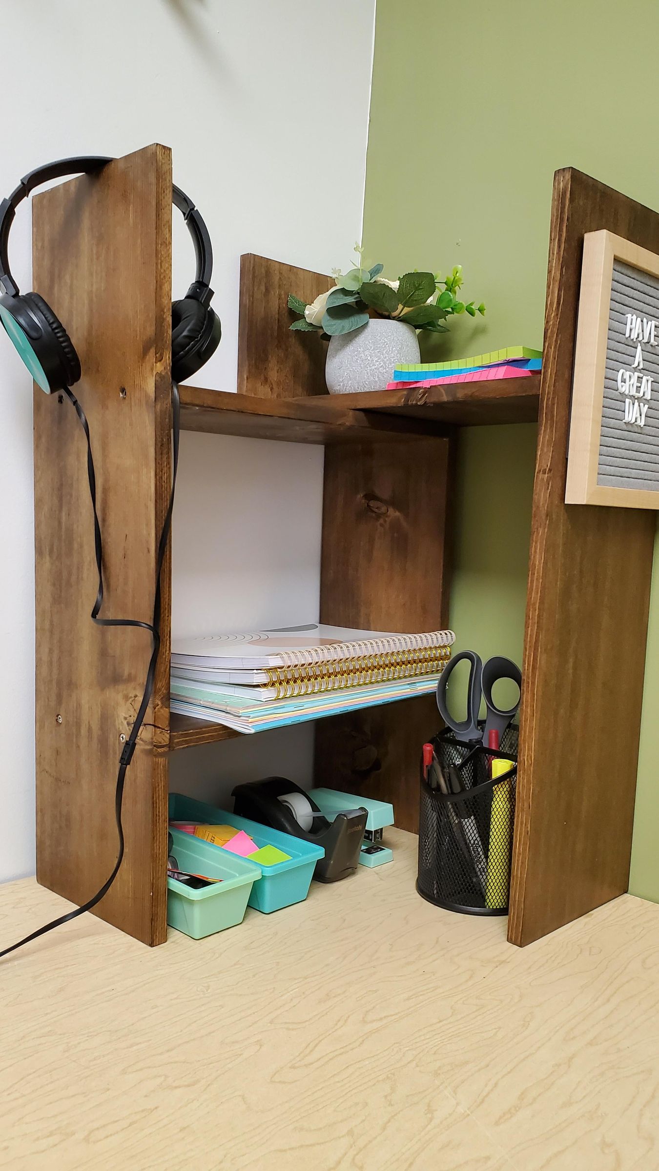 Adjustable Desktop Organizer : 7 Steps (with Pictures) - Instructables