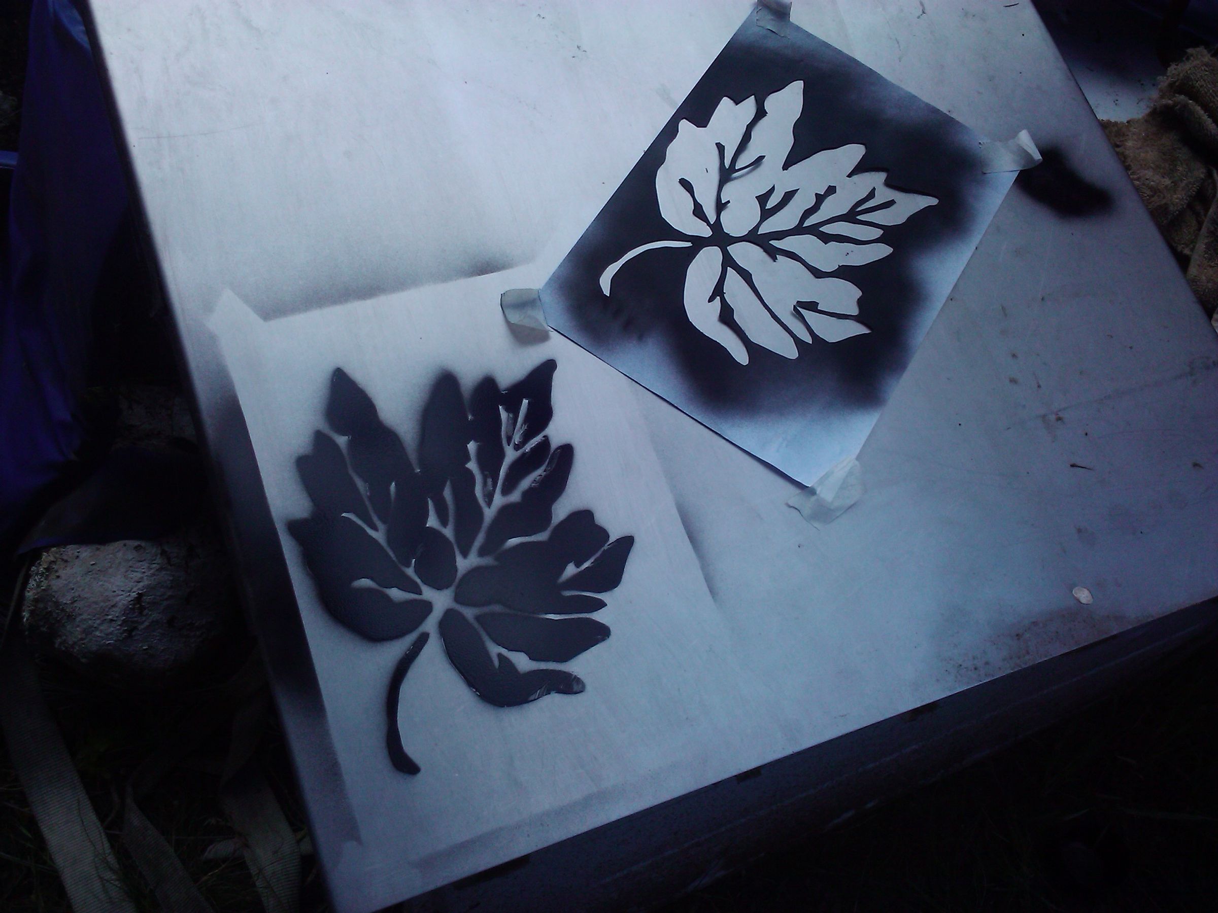 How to Make a Solar Powered Stencil Light Box : 11 Steps - Instructables