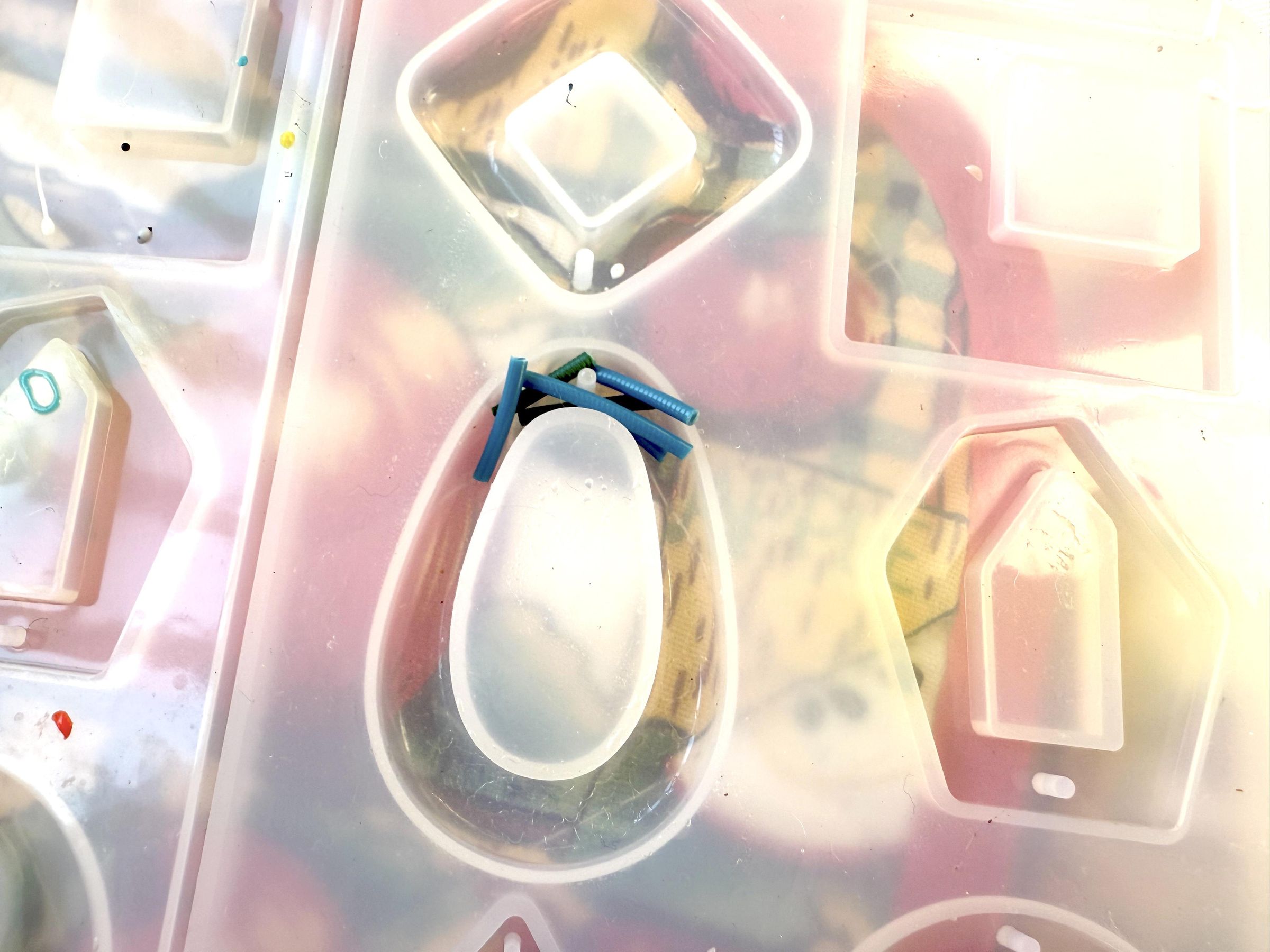 Melted Filament Scraps Earrings : 6 Steps (with Pictures) - Instructables