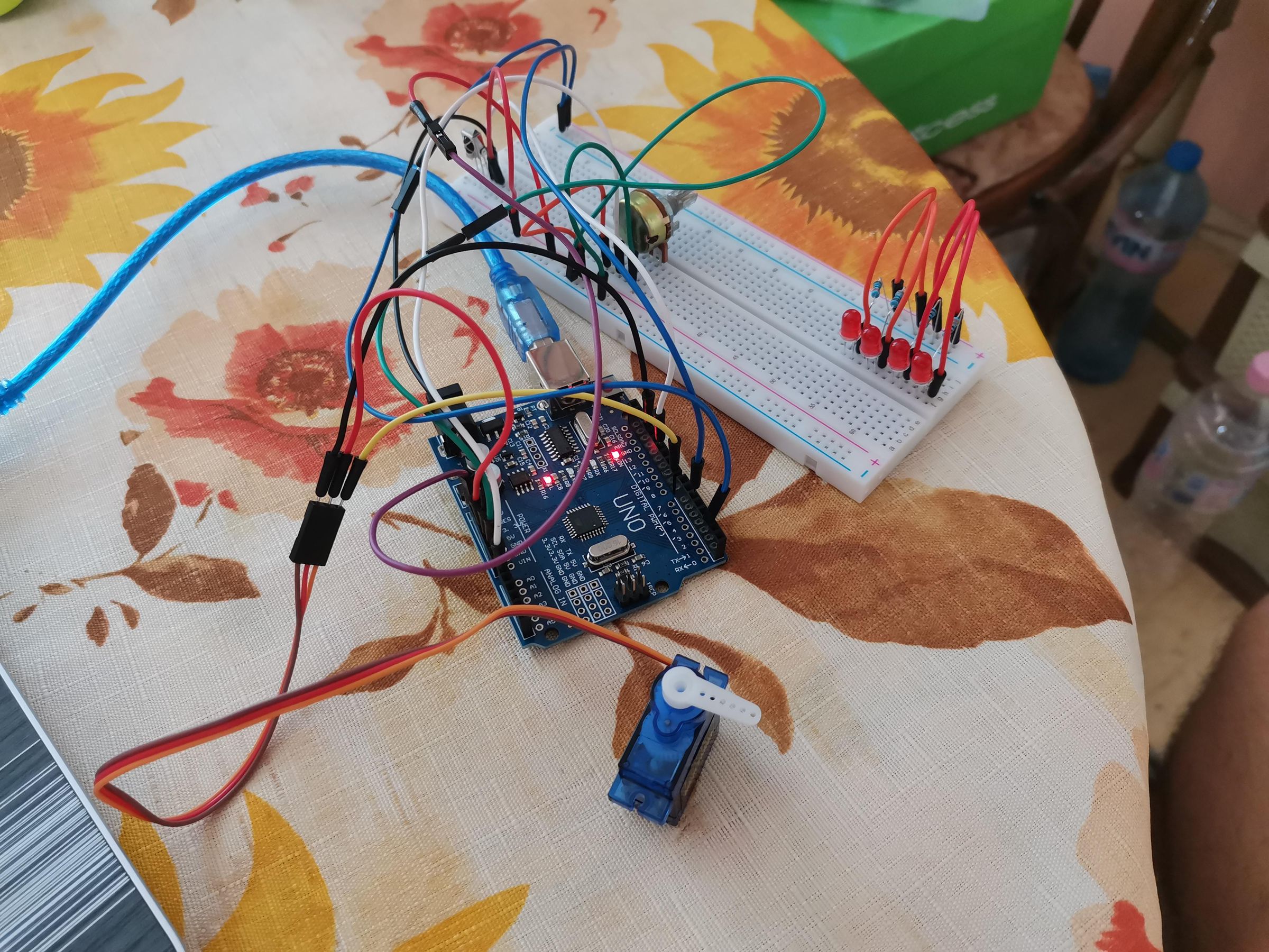 Arduino Servo Motors : 5 Steps (with Pictures) - Instructables