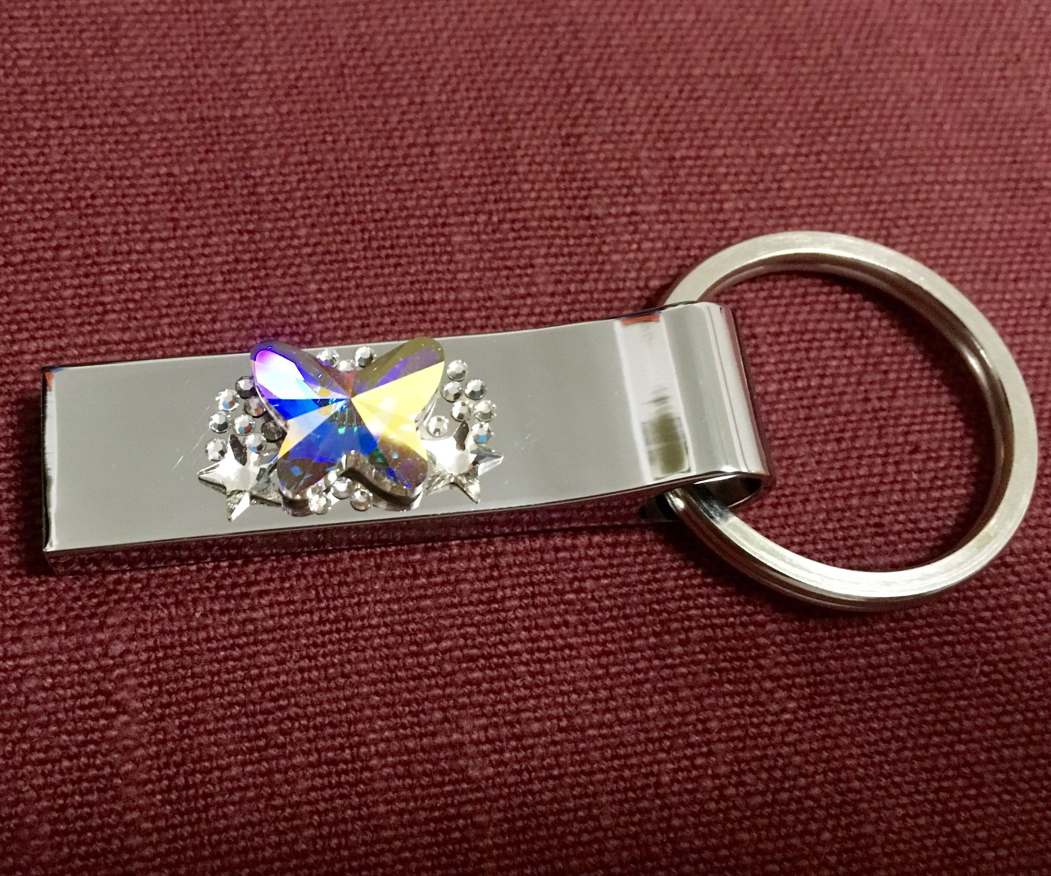 Unique USB Drive : 4 Steps - Instructables