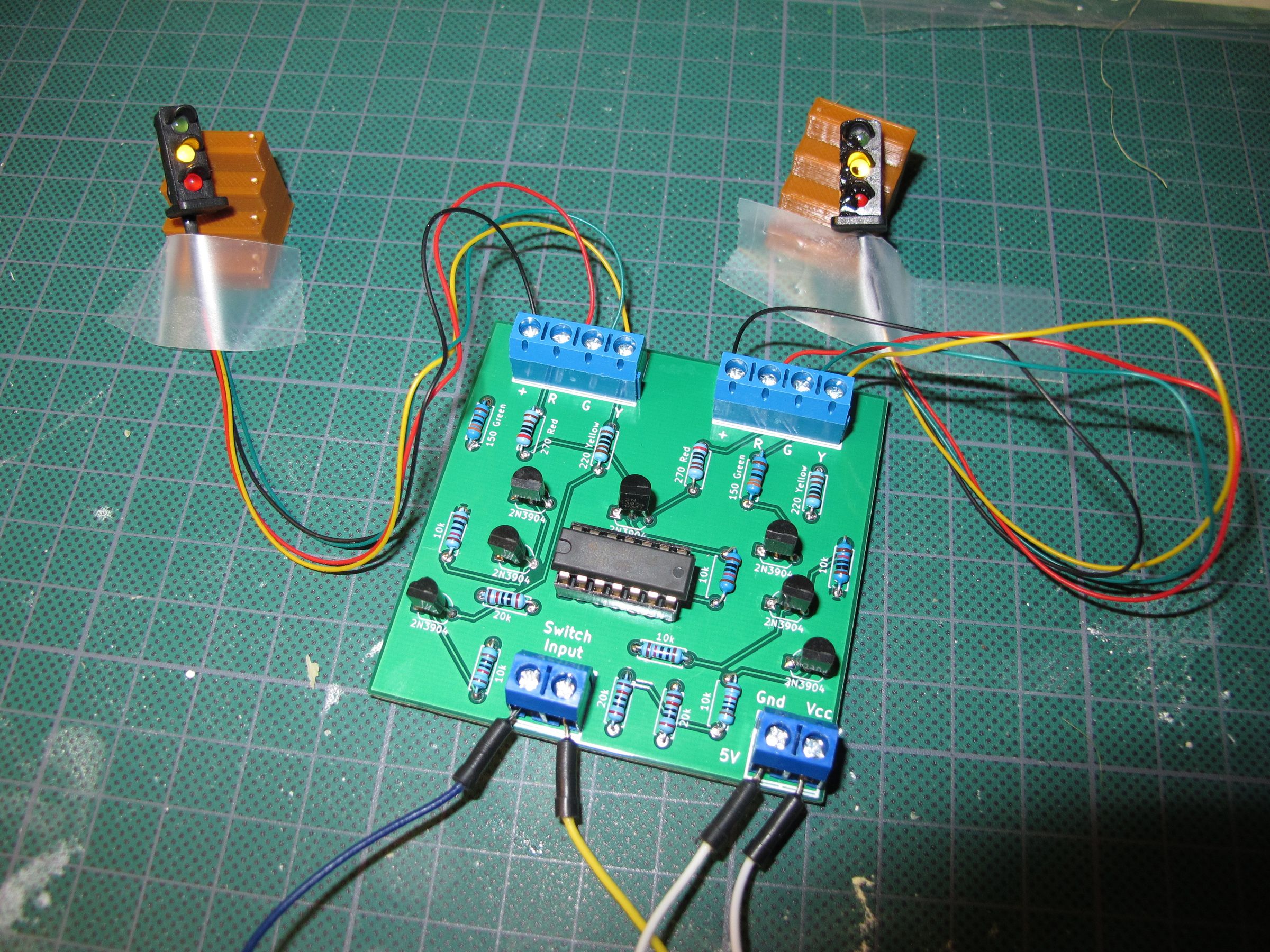 Model Railroad Mainline/Siding Signal Lights Circuit - Instructables