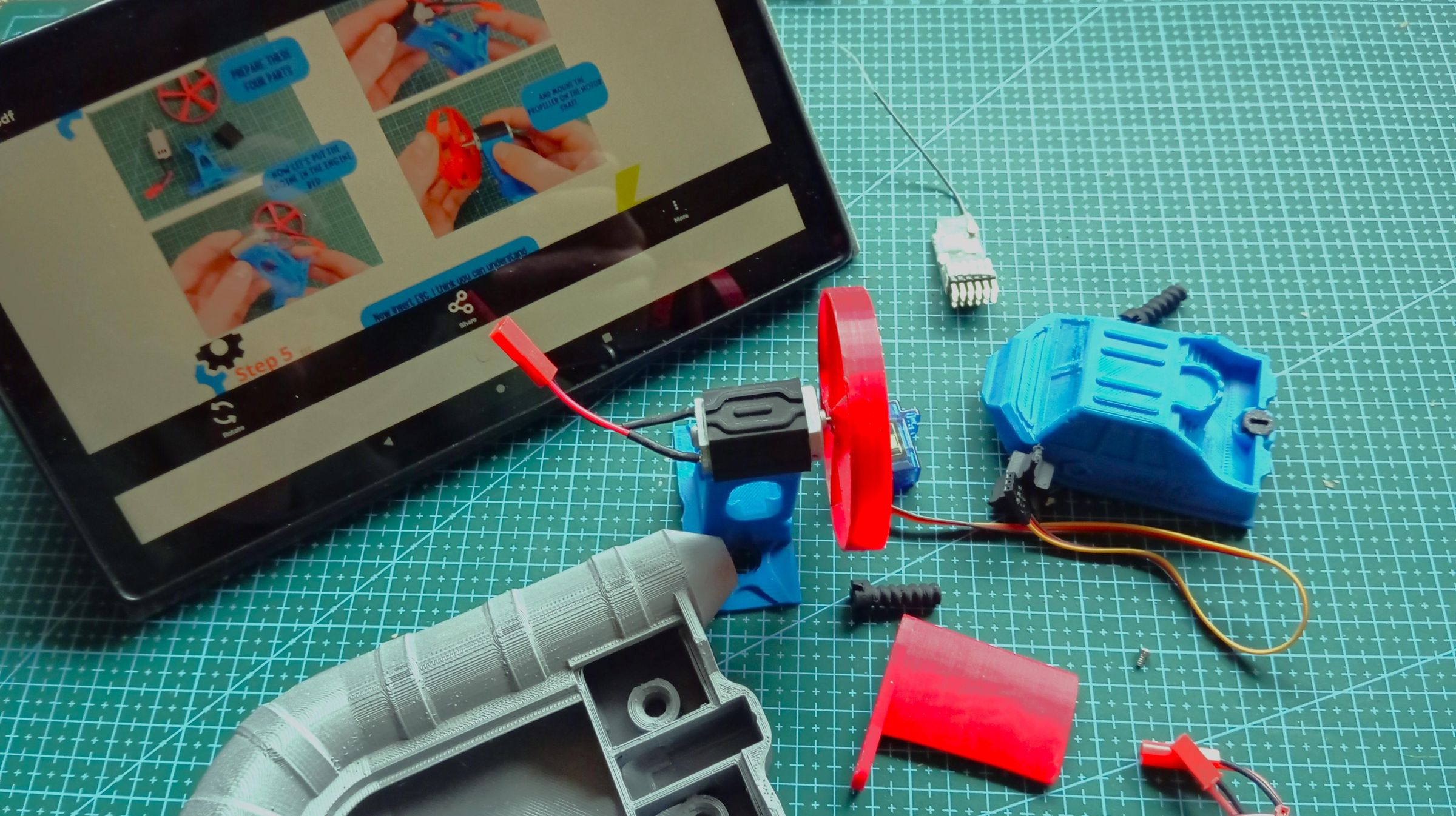 RC Boat V1 - YASPER - Simple 3D Printable RC Boat Kit : 9 Steps ...