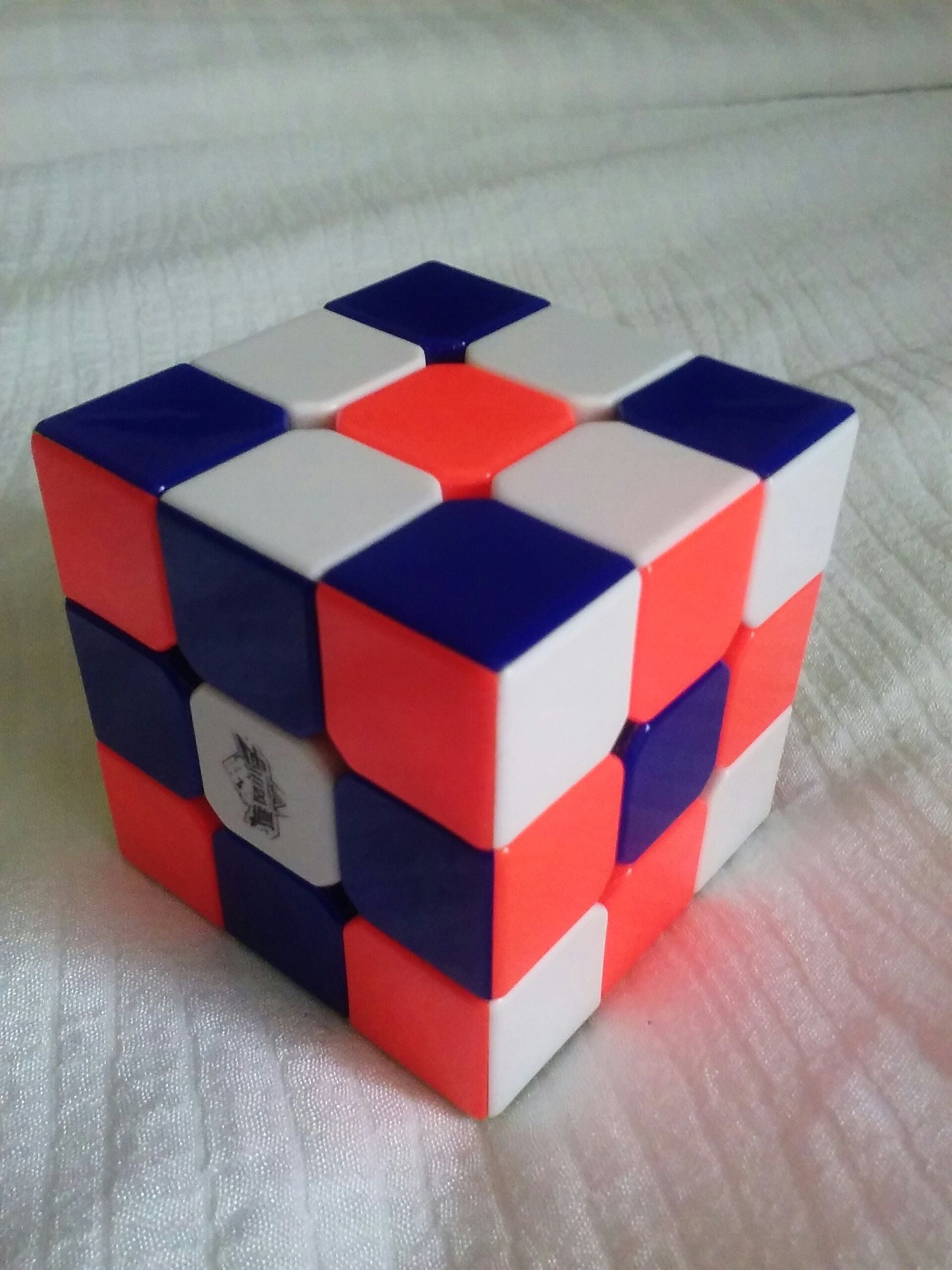 Rubiks Cube Tricks: Centers Edges Corners : 3 Steps - Instructables