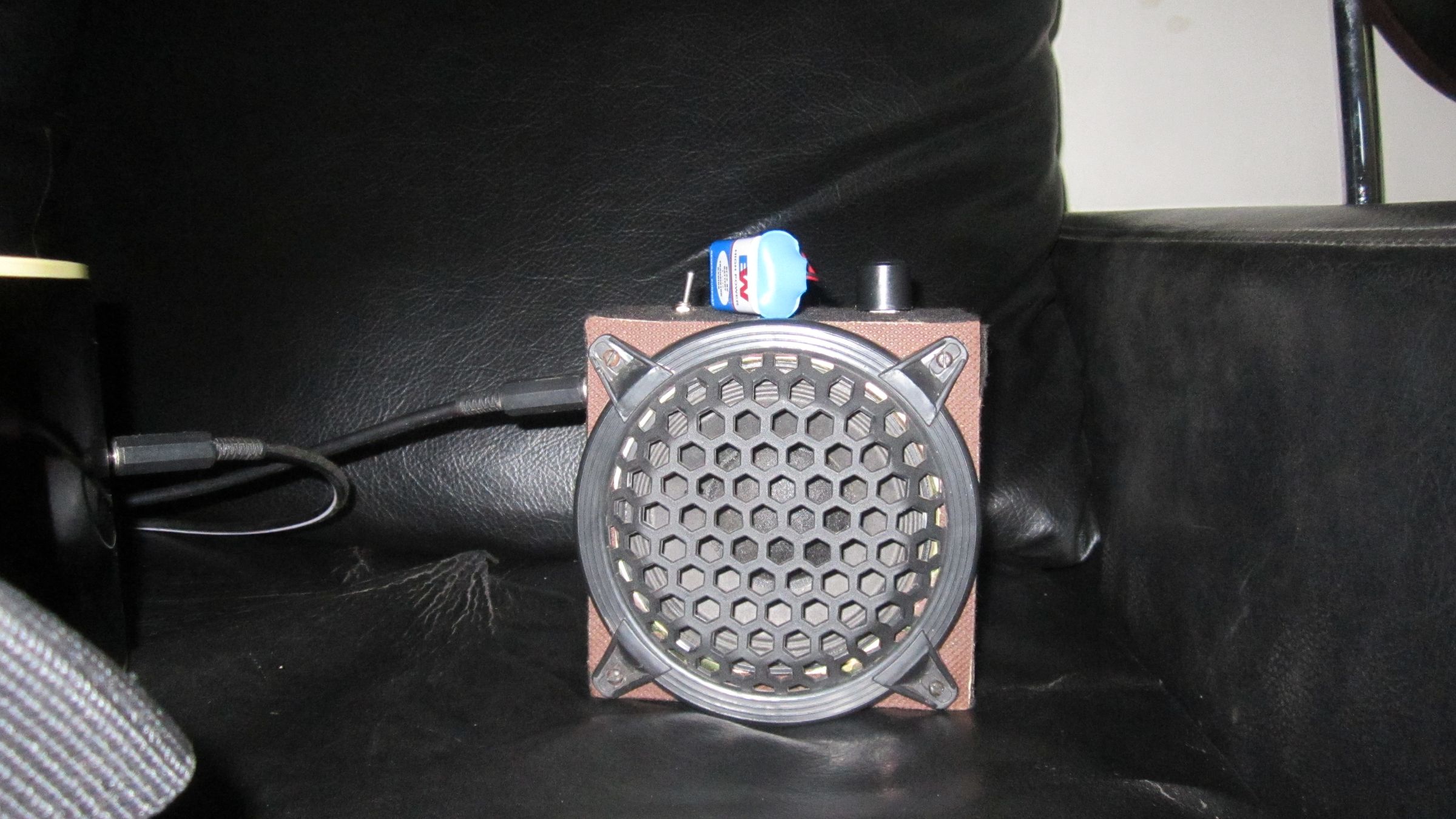 Low Cost LM386 Based Guitar Amplifier - Instructables