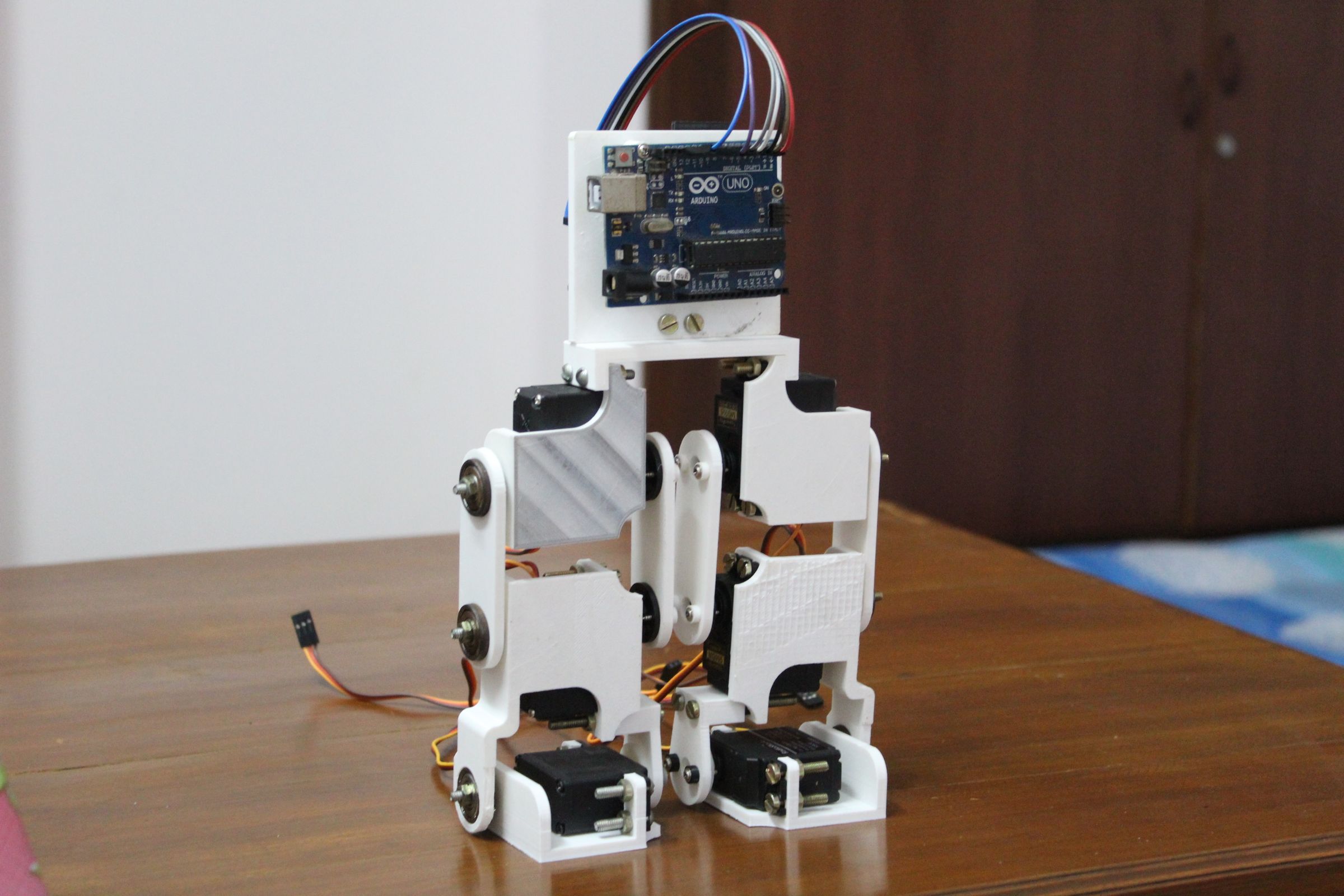 Arduino Controlled Robotic Biped : 13 Steps (with Pictures) - Instructables