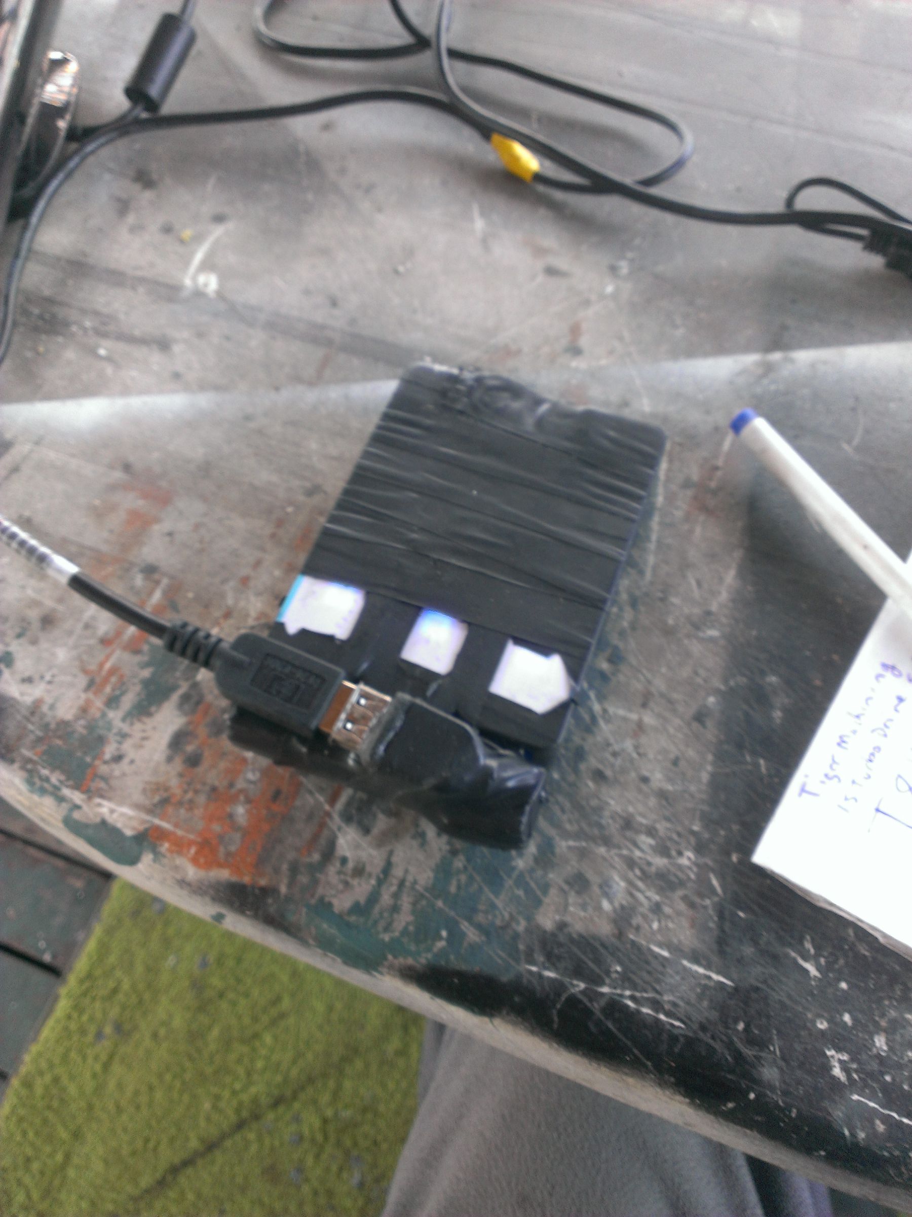 Microsoft Kinect Portable Power Supply on a Dollar Store Budget... : 9 ...