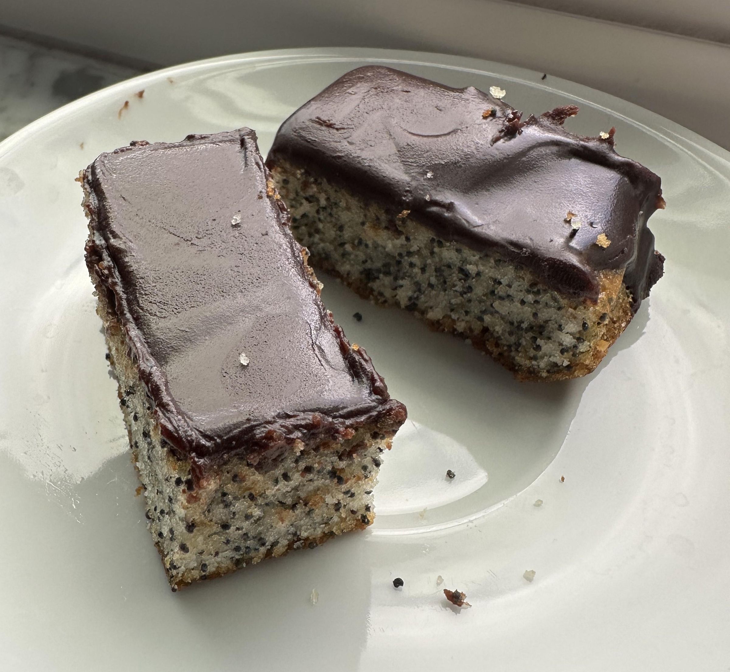 Serbian Treat: Kolac Sa Makom : 9 Steps - Instructables