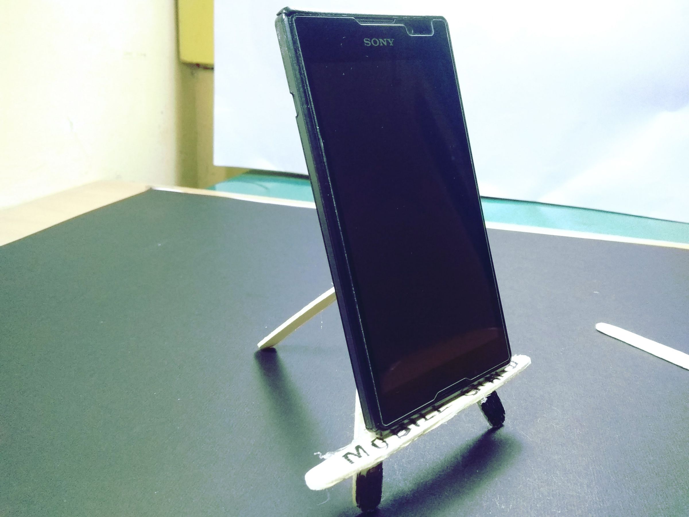 DIY Mobile Phone Stand : 5 Steps (with Pictures) - Instructables