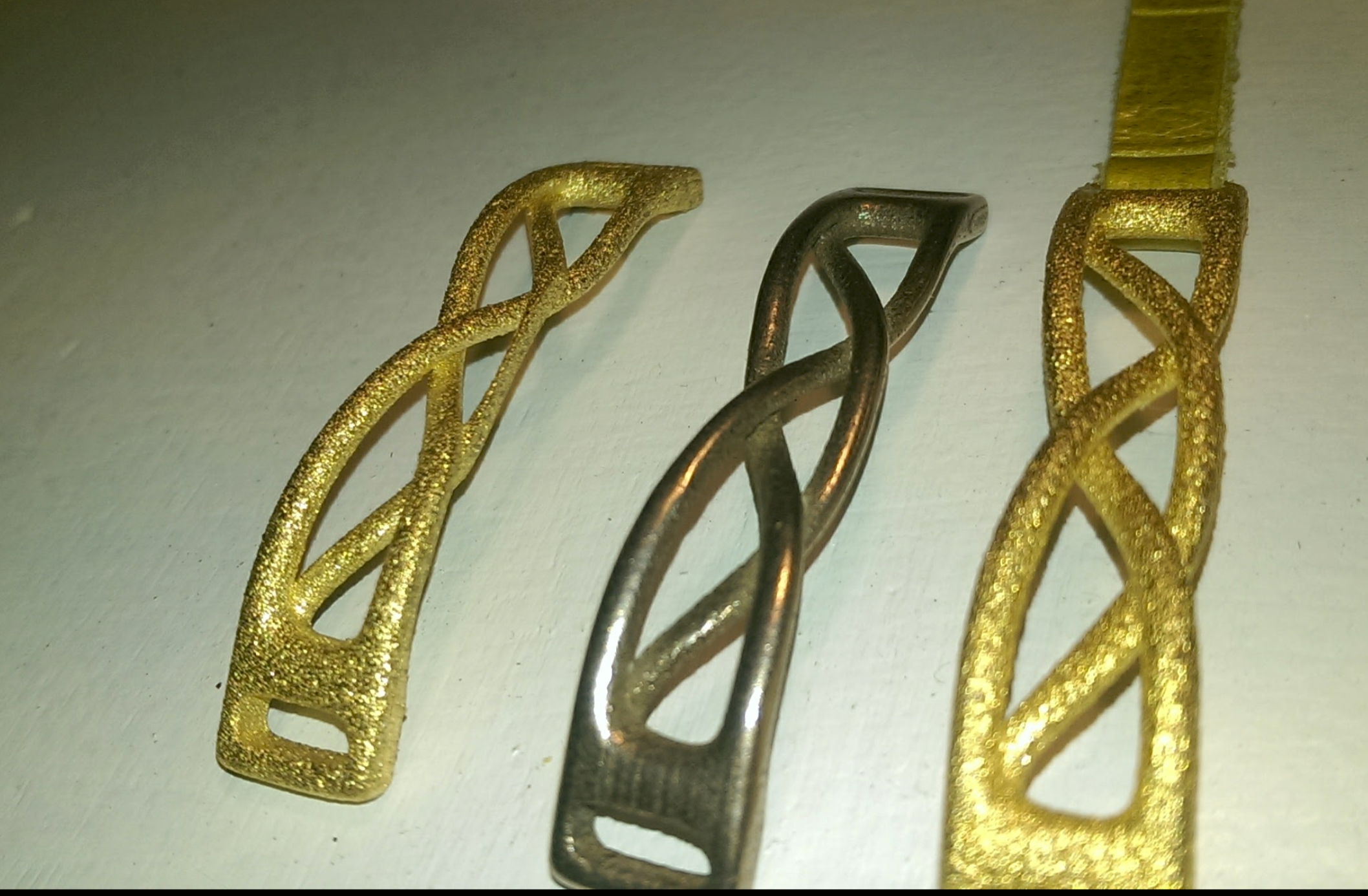 Design the Bracelet in Fusion 360 and Produce It in Gold With a 3D ...