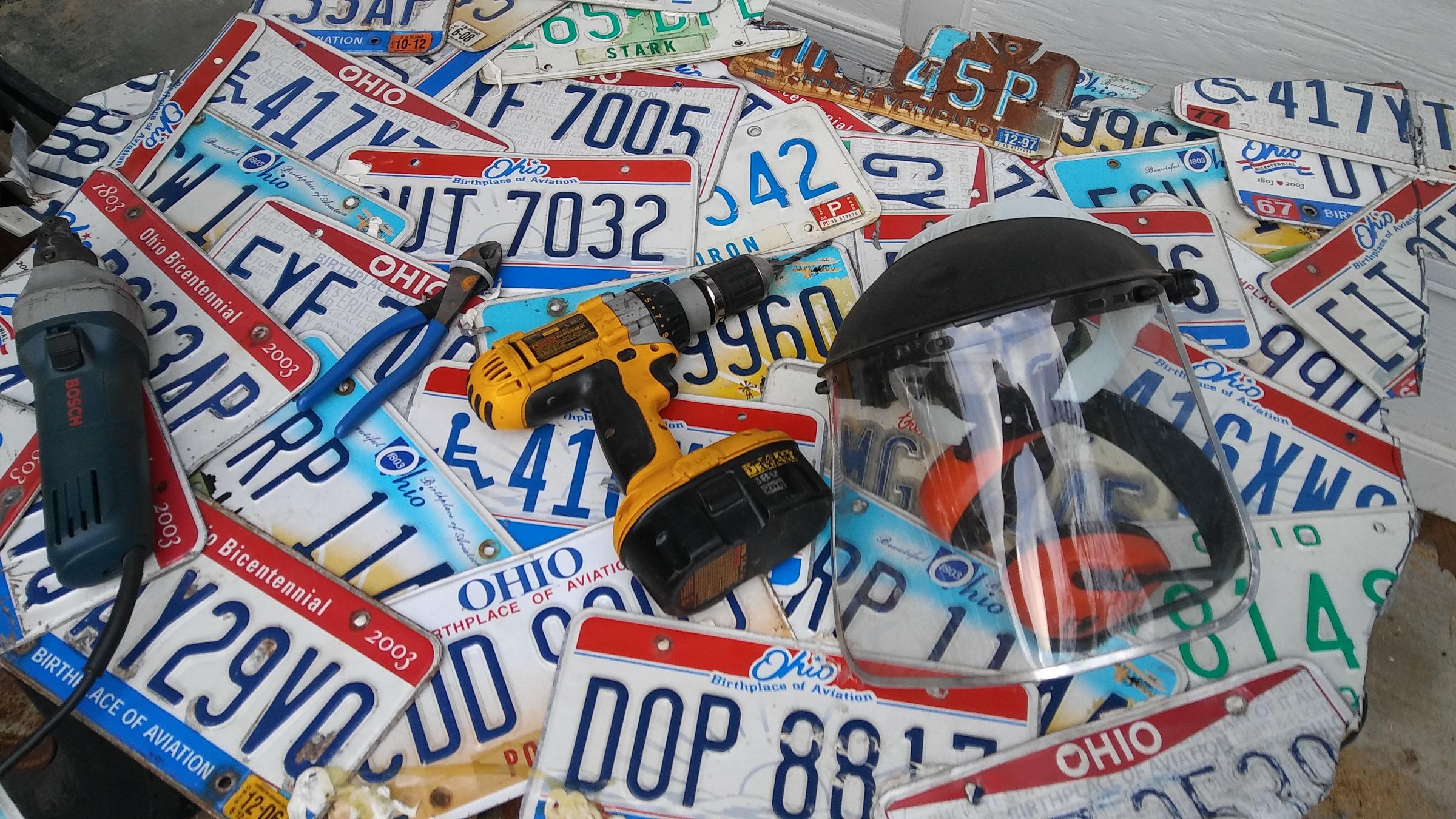 Ohio State Plate : 5 Steps - Instructables