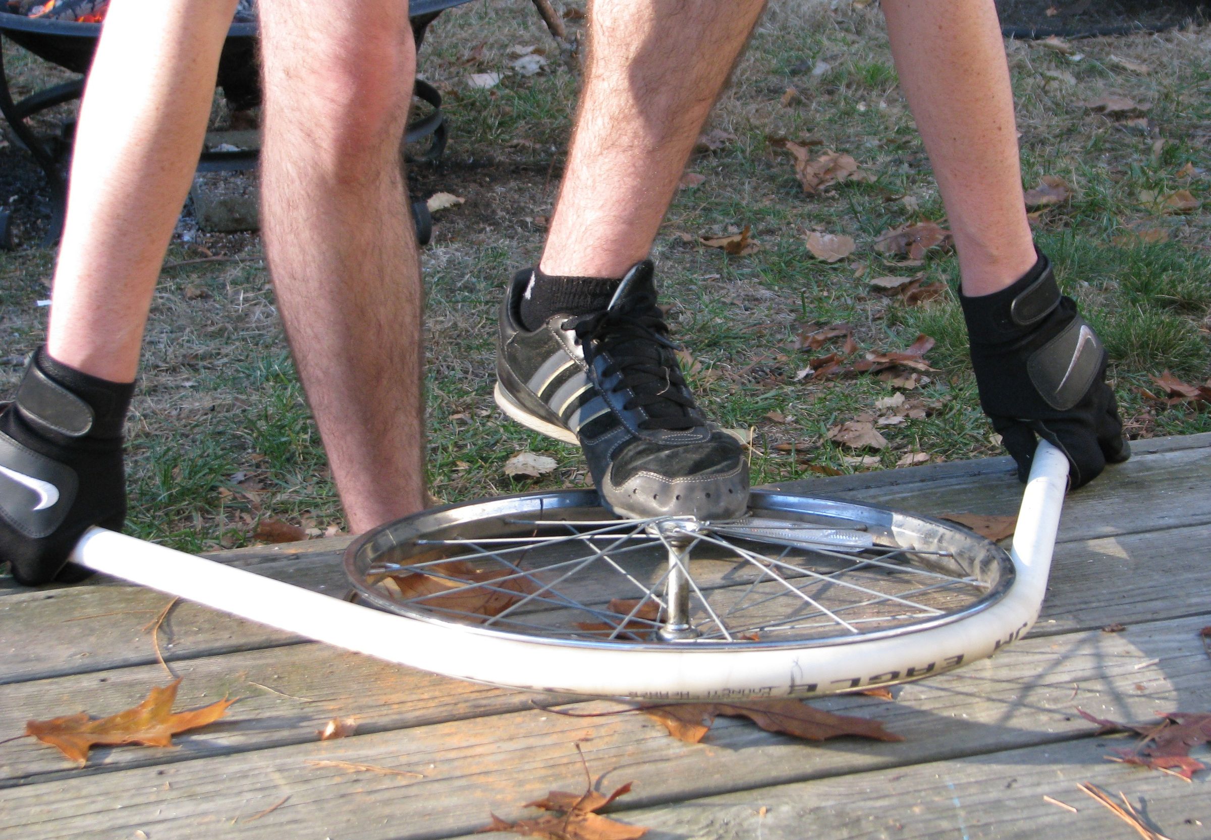 PVC Inner Tube Chair : 8 Steps (with Pictures) - Instructables