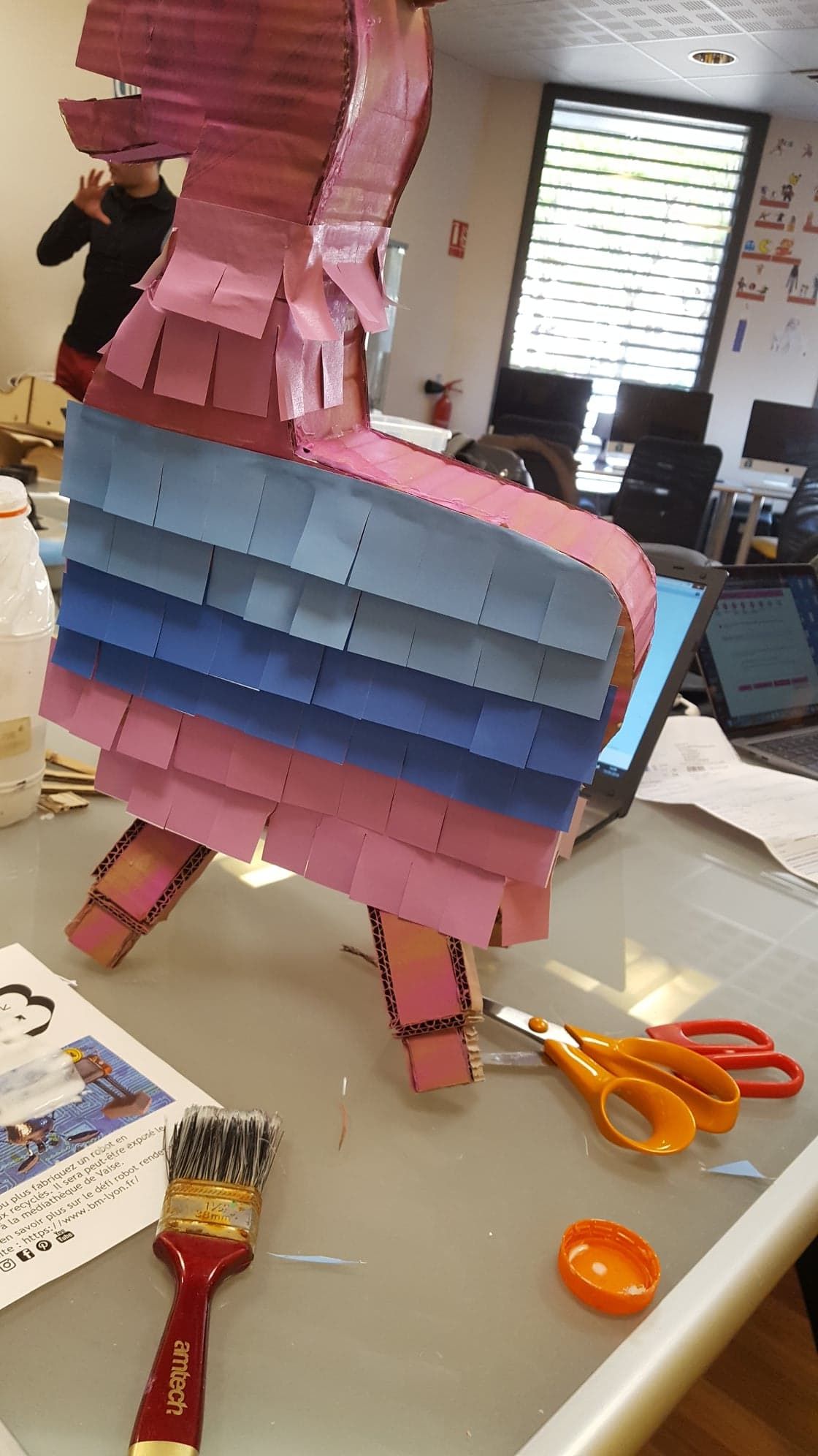 Cardboard Loot Llama Fortnite : 10 Steps (with Pictures) - Instructables