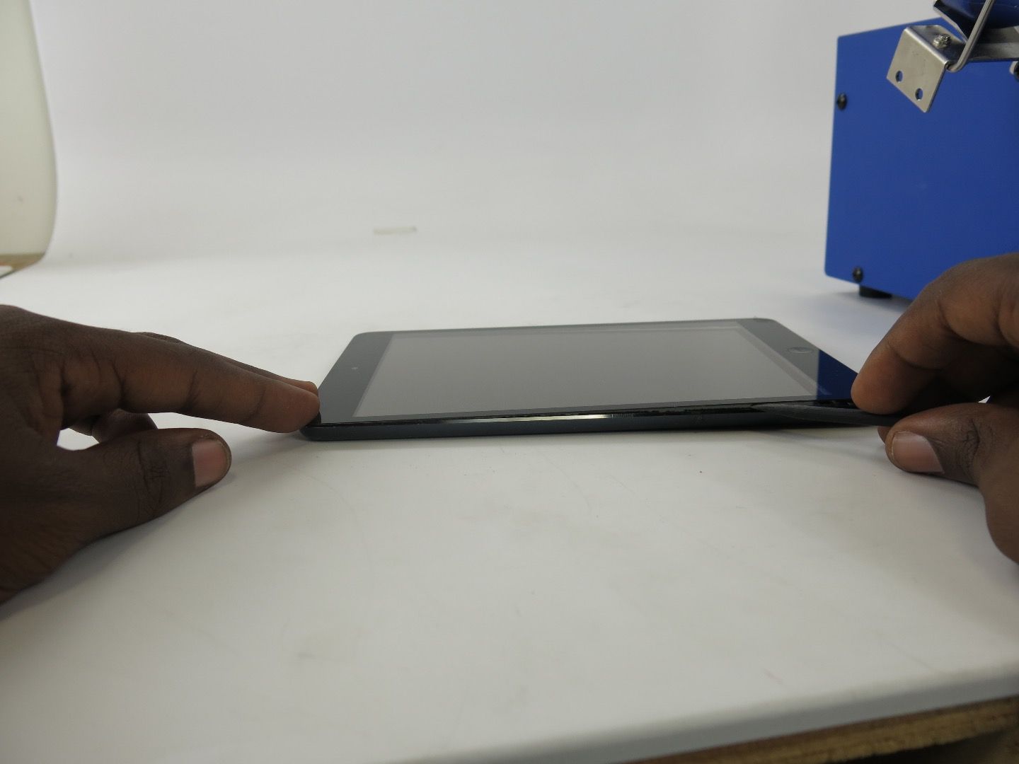 1st Generation IPad Mini Front Camera Repair : 35 Steps - Instructables