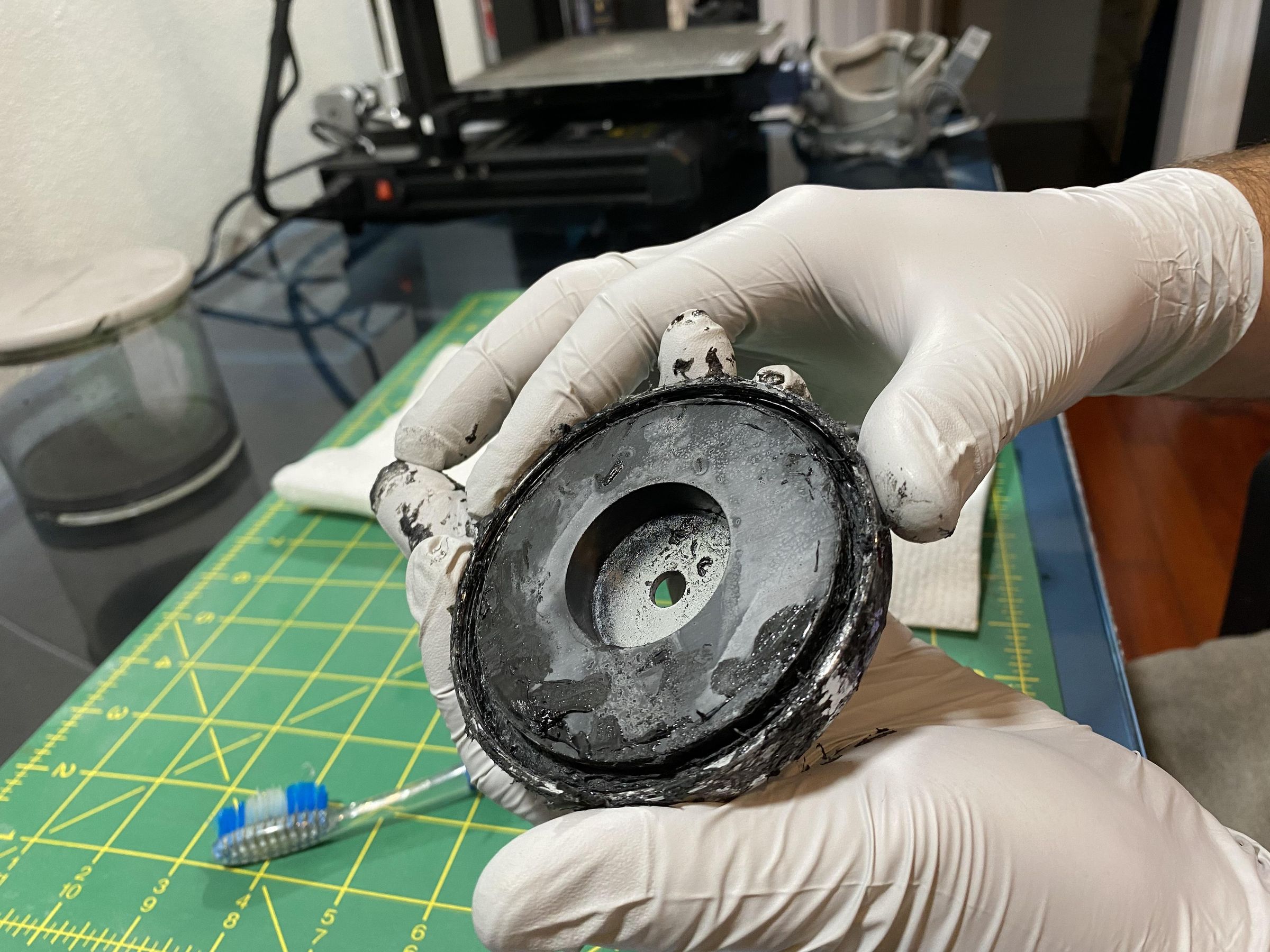 Inception Top With Magnetic Levitation : 13 Steps (with Pictures ...