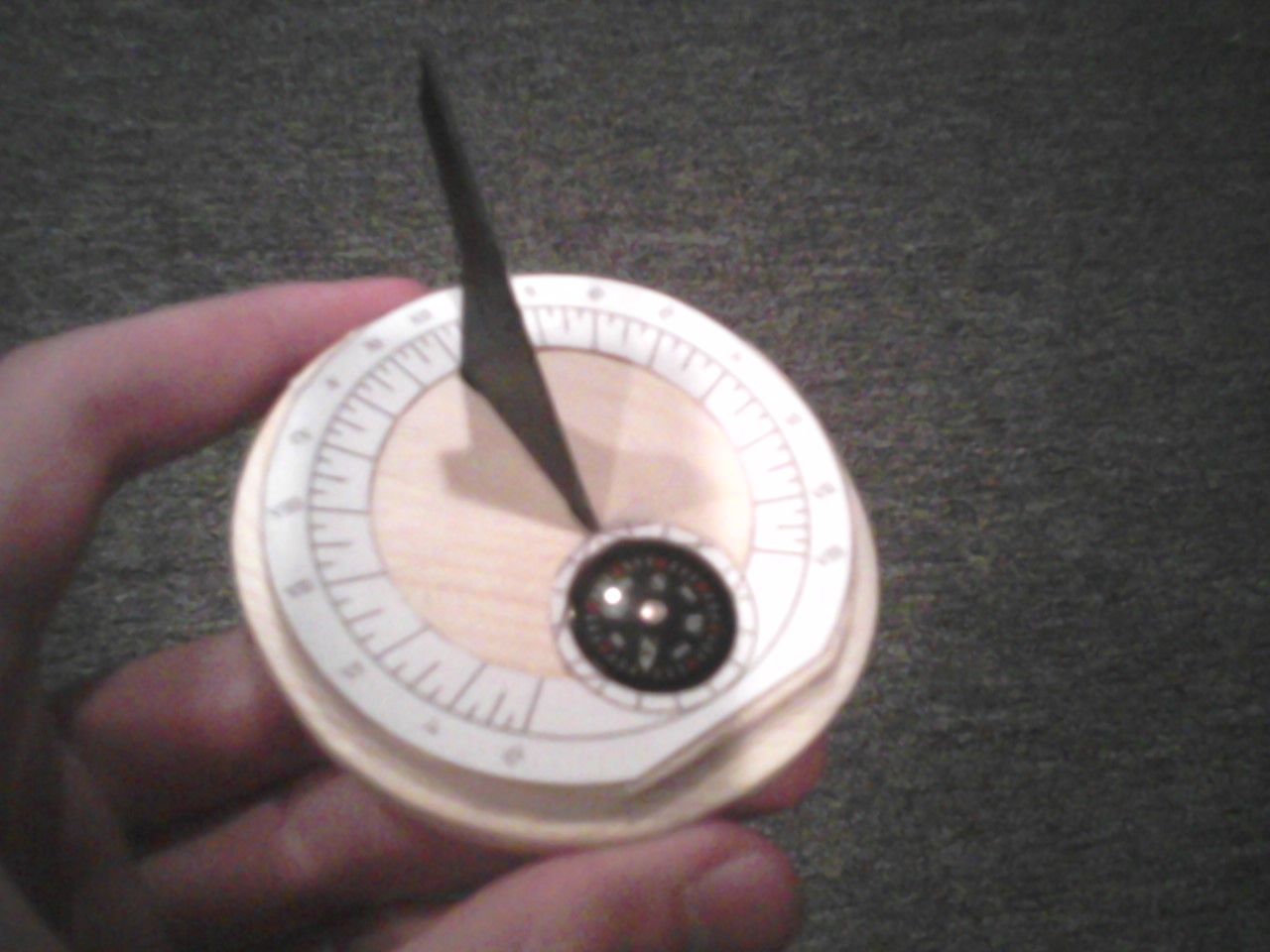 Pocket Sundial : 12 Steps (with Pictures) - Instructables
