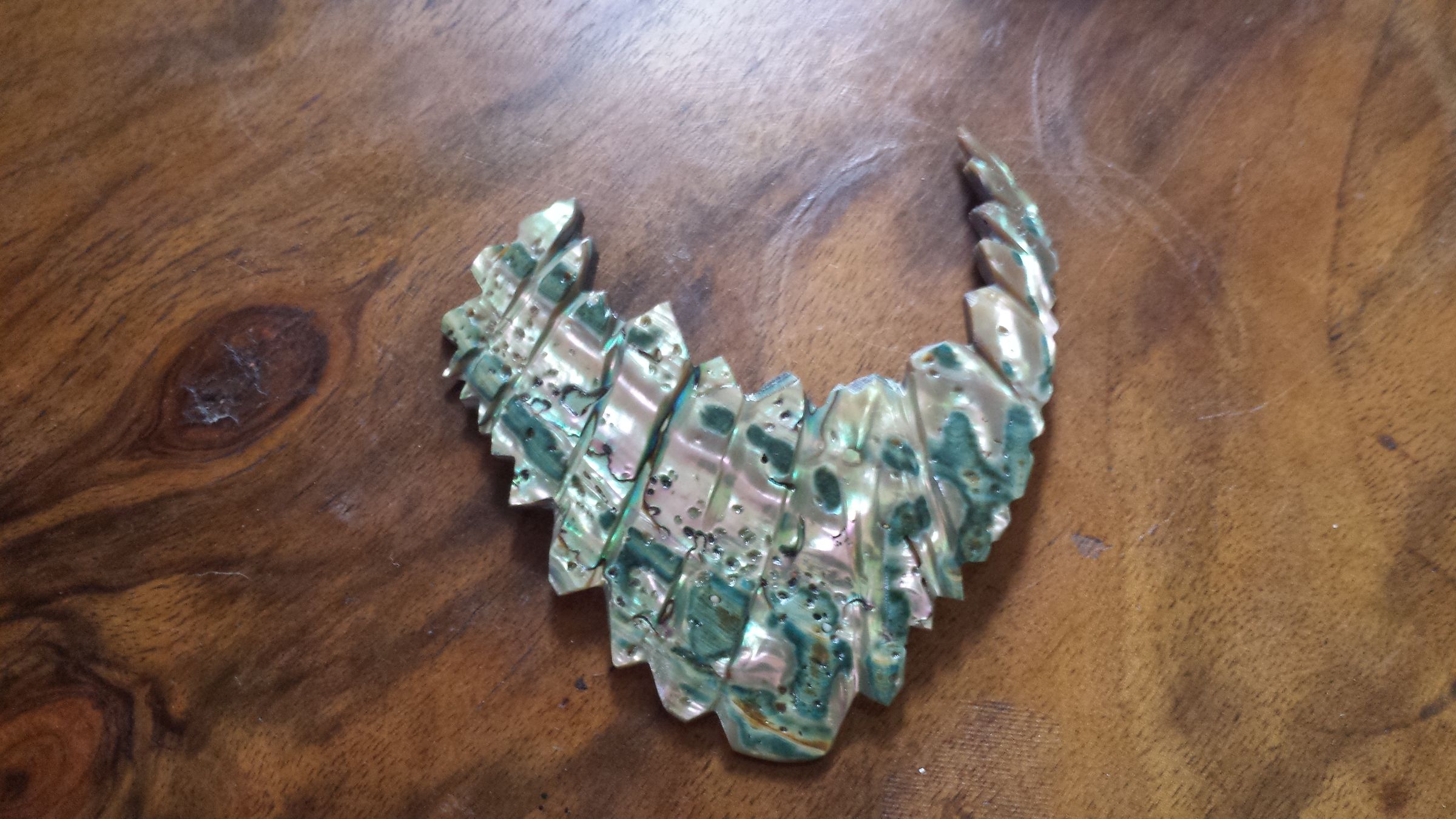 Upcycling & Carving Abalone Shell Into Jewelry and Gris Gris ...