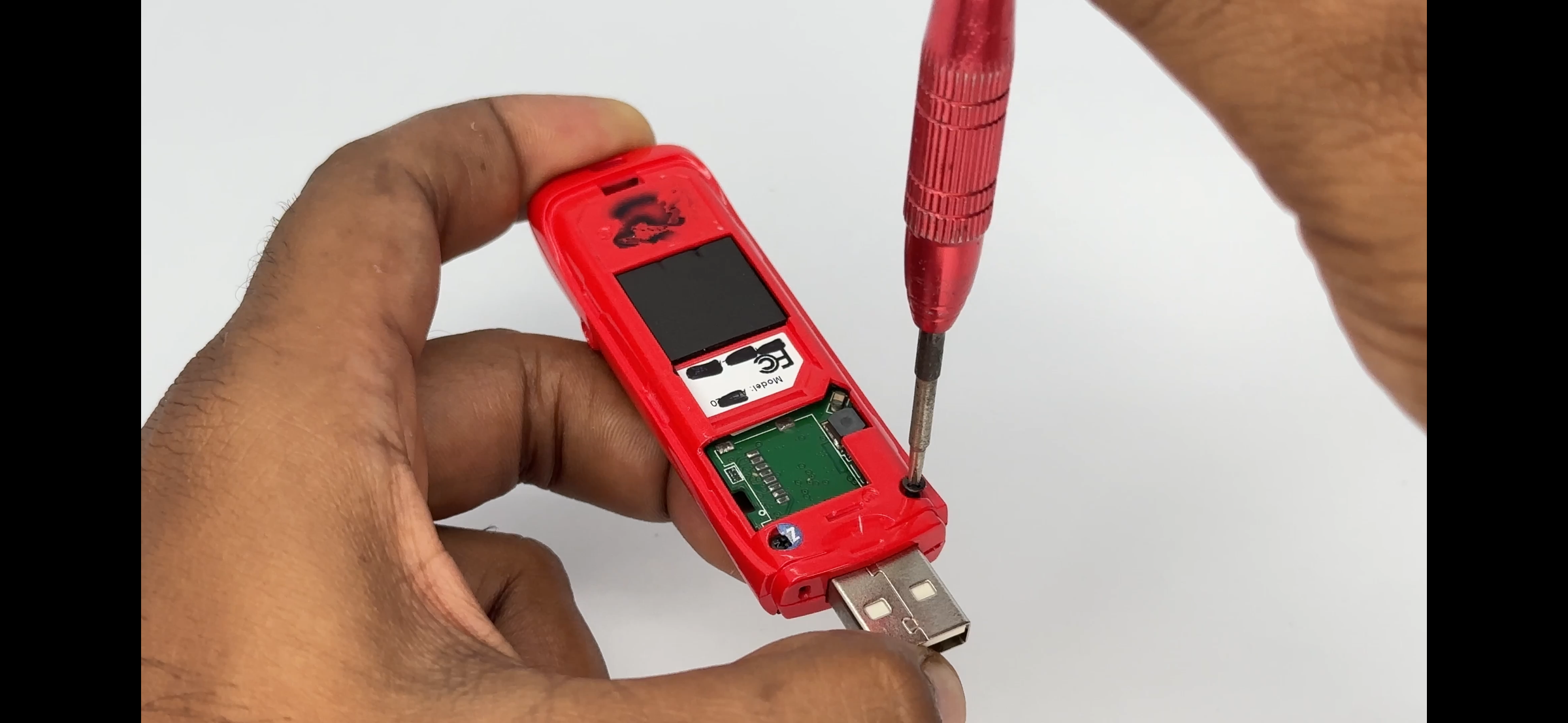DIY LED Voltage Tester – Test Any DC Voltage With LEDs! : 11 Steps ...