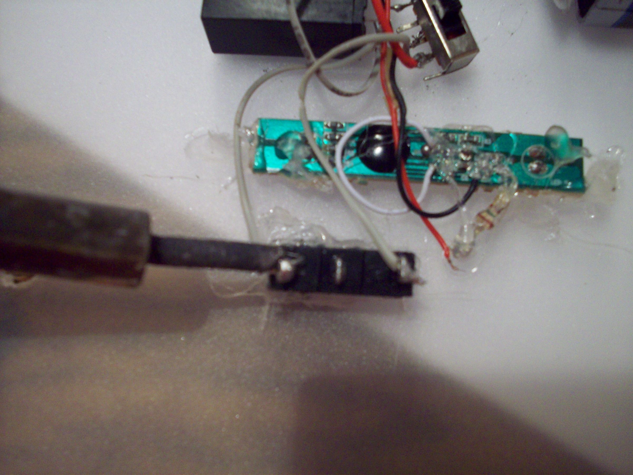 Pressure Switch Alarm : 4 Steps - Instructables